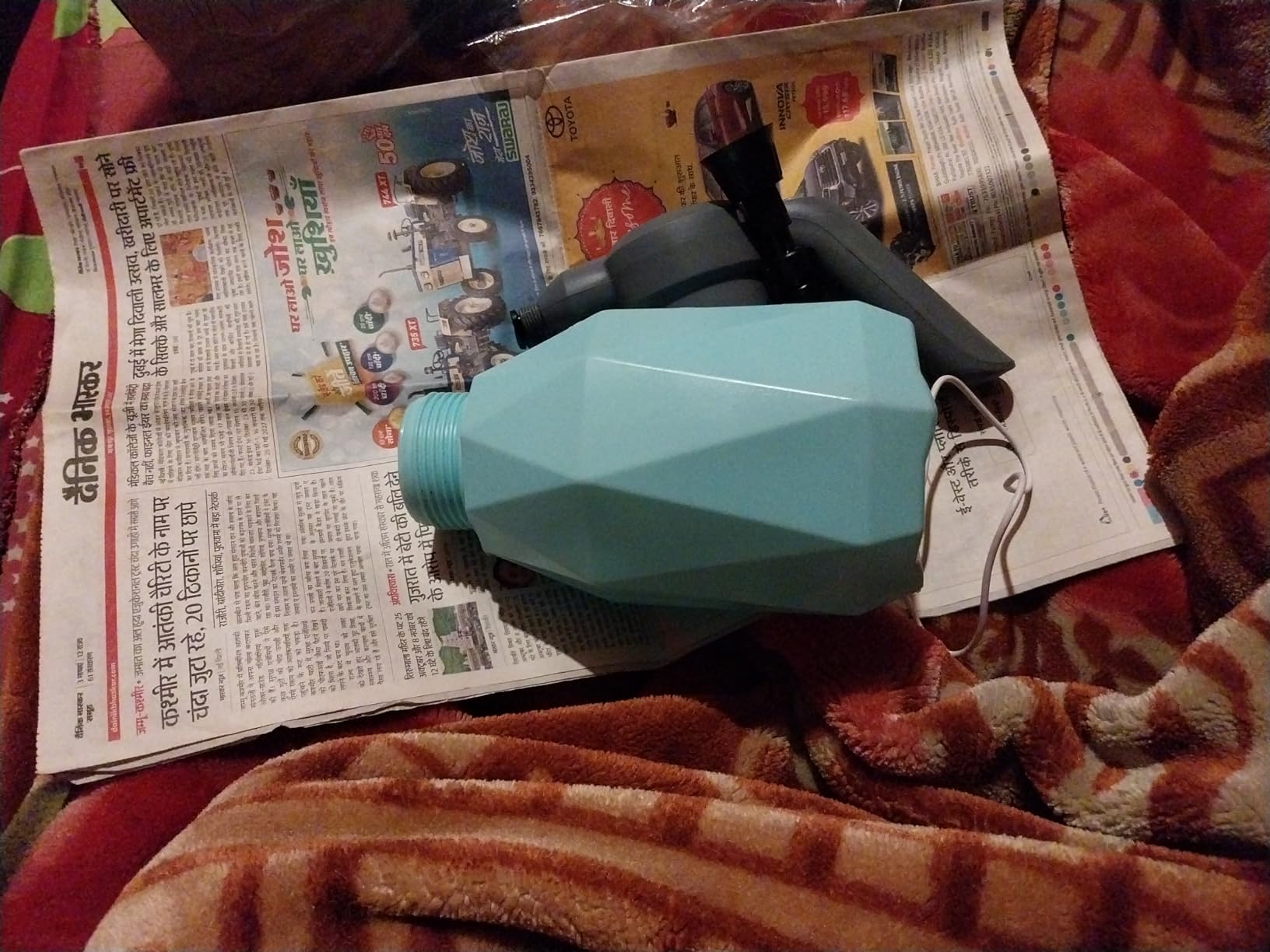 HASTHIP® 2L Electric Watering Can for Plants with Gimbaled Nozzle ...