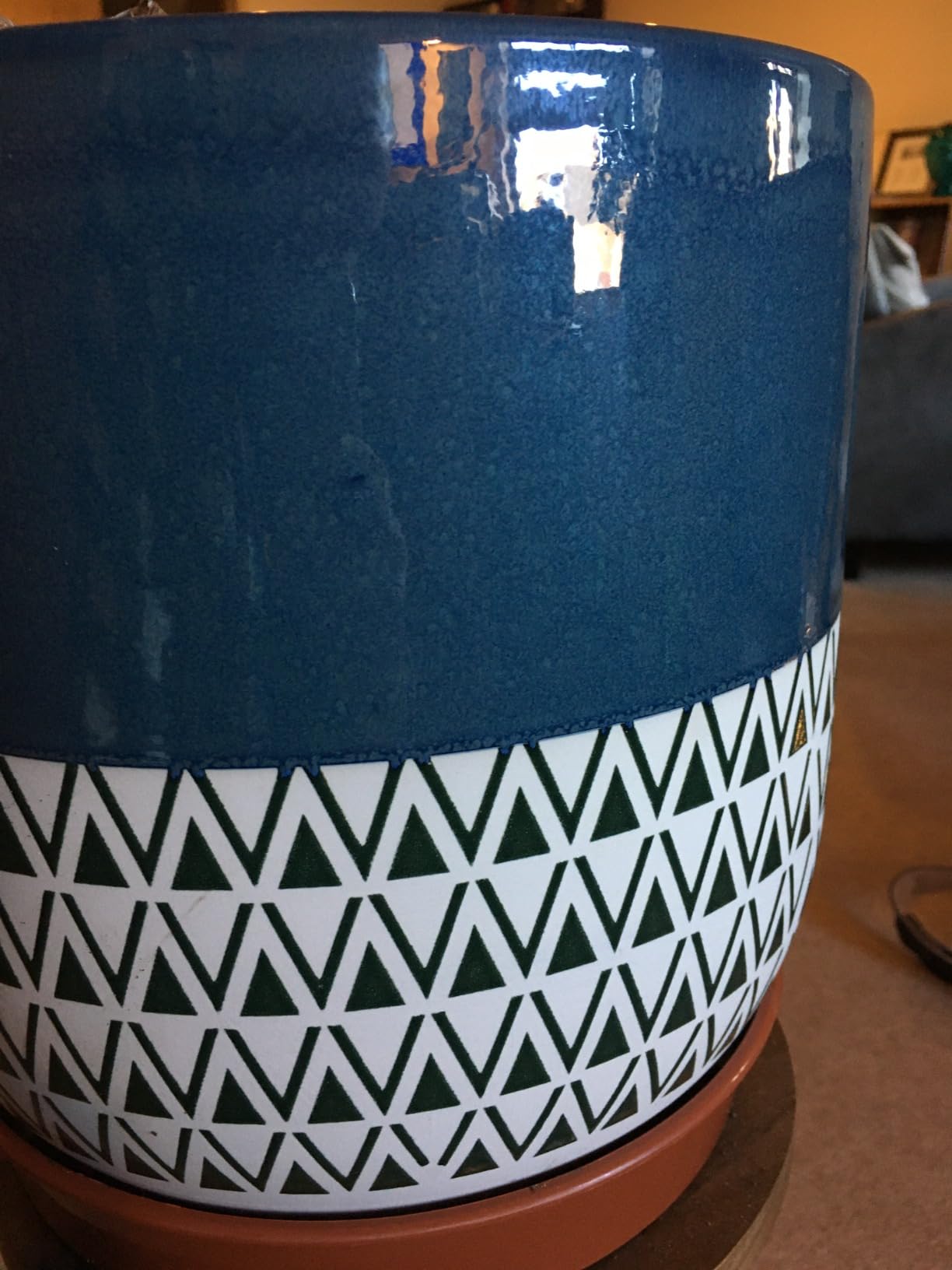 Amazon Brand – Stone & Beam Mid-Century Two-Toned Planter, 8.46"H, Dark ...