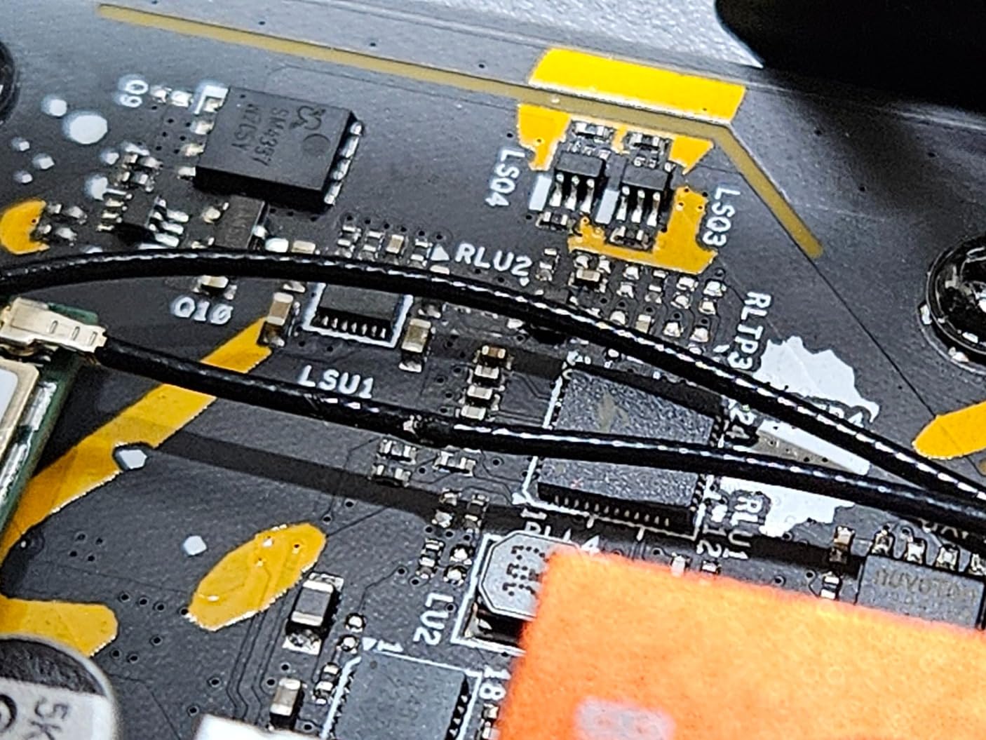 Amazon.co.jp: WiFi 6E RZ616 MT7922A22M 5374Mbps 互換 5.2 WiFi 6E ワイヤレスカード ...