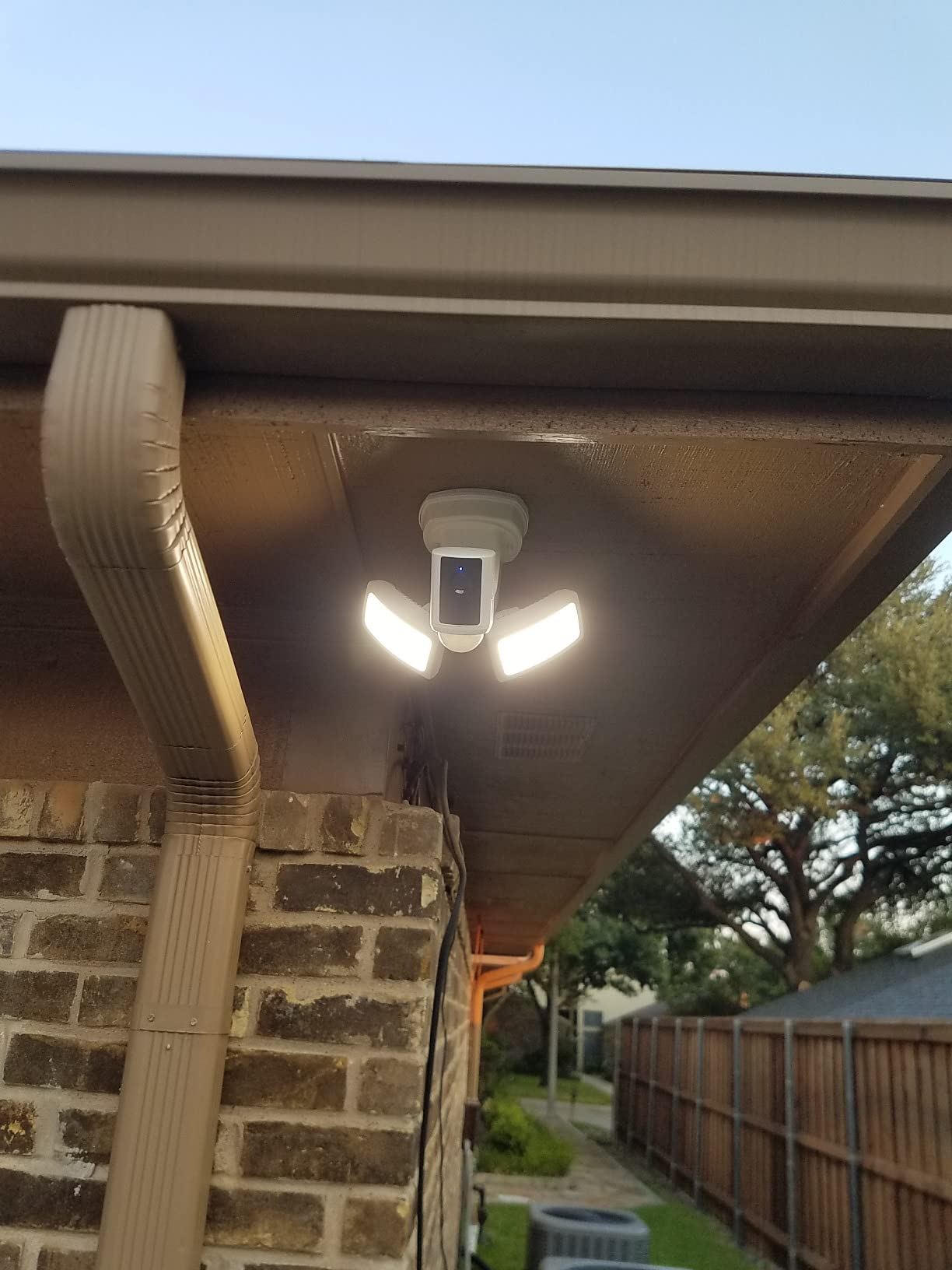 $16/mo - Finance Feit Electric LED 1080P HD Smart Flood Light Security ...