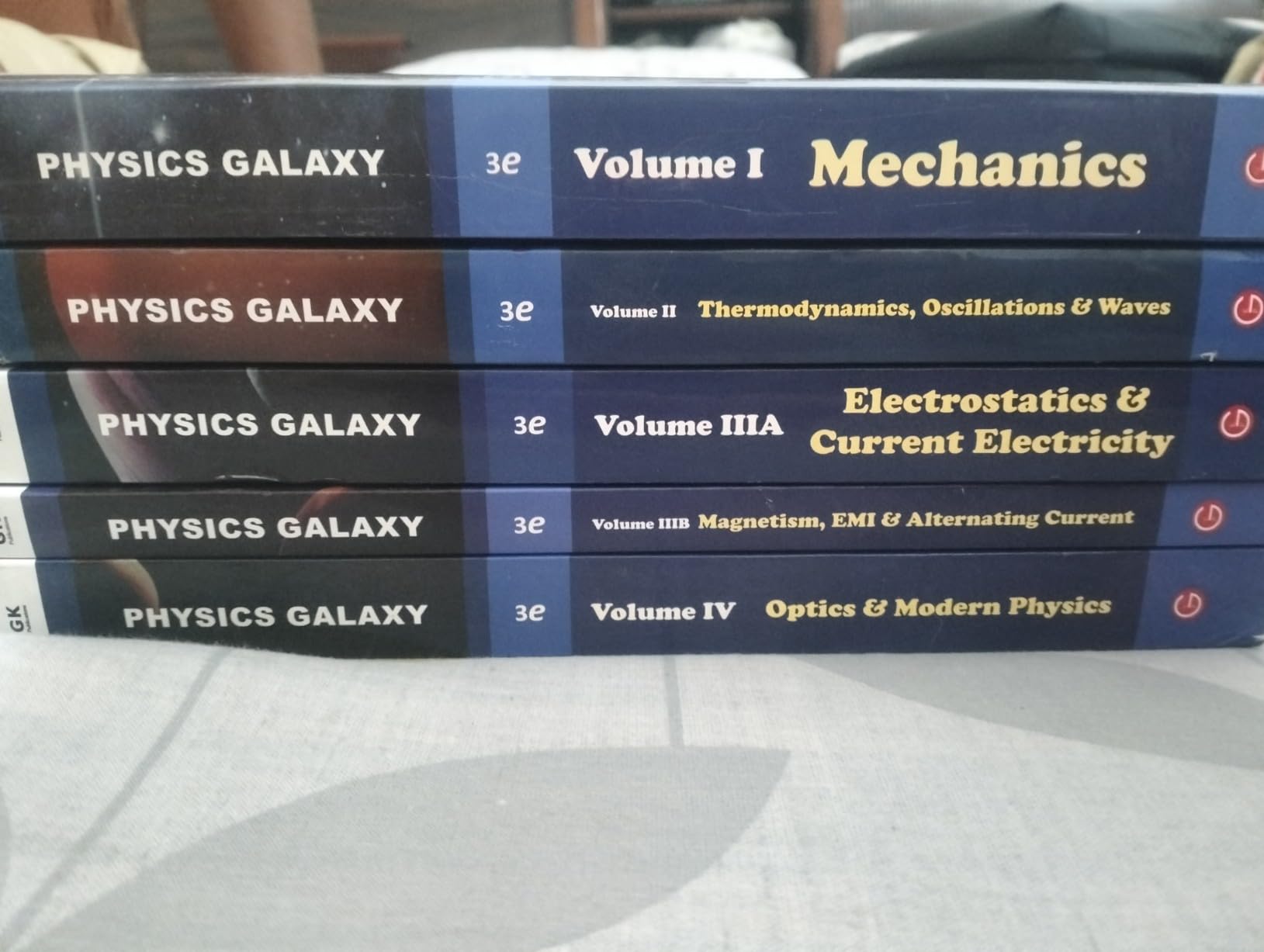 Buy GKP Physics Galaxy Set of 5 Books for JEE (Main & Advanced) and ...