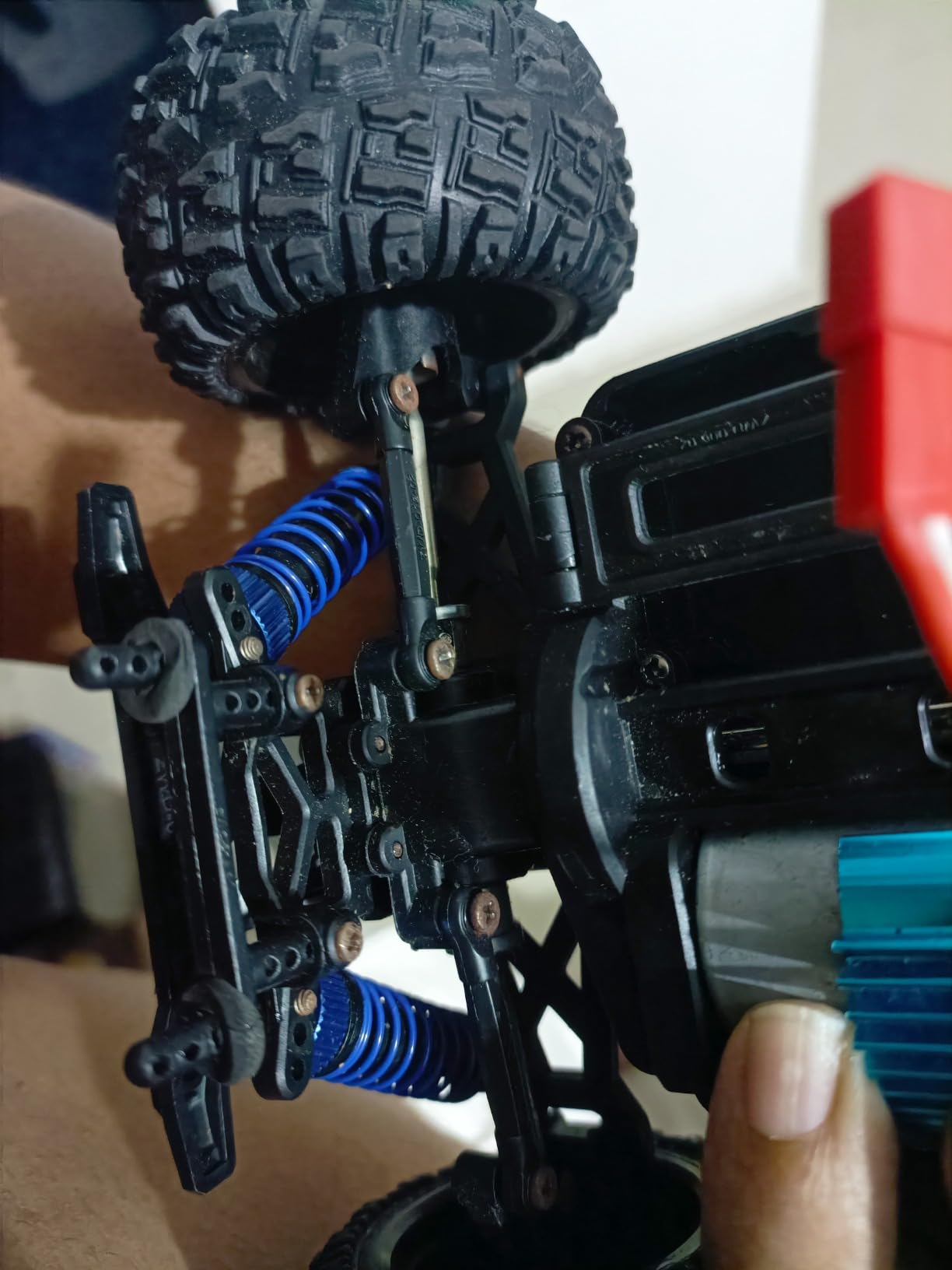 KIPIT Hobby Grade 1:16 Scale Remote Control Truck, 4WD Top Speed 40 ...