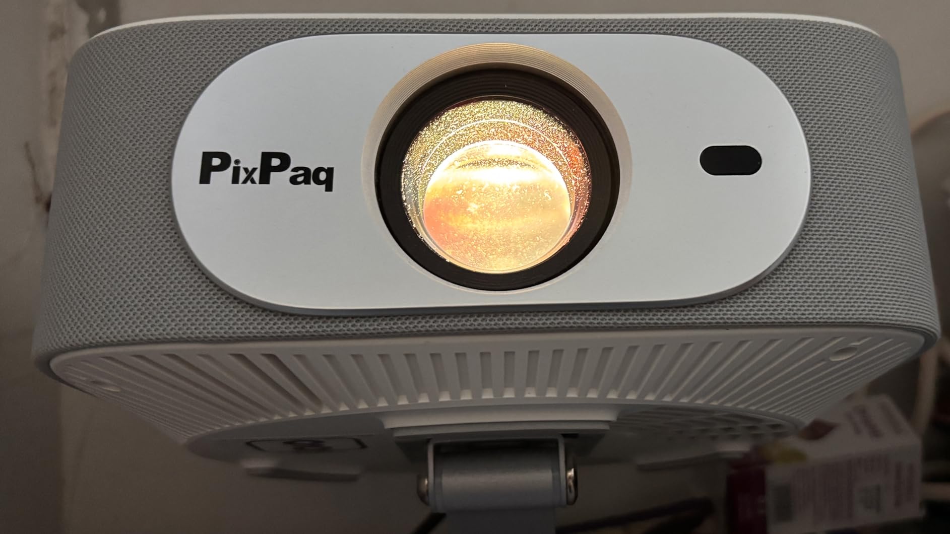 PixPaq (Japan) Power Certified Netflix and Prime Video LED Projector ...