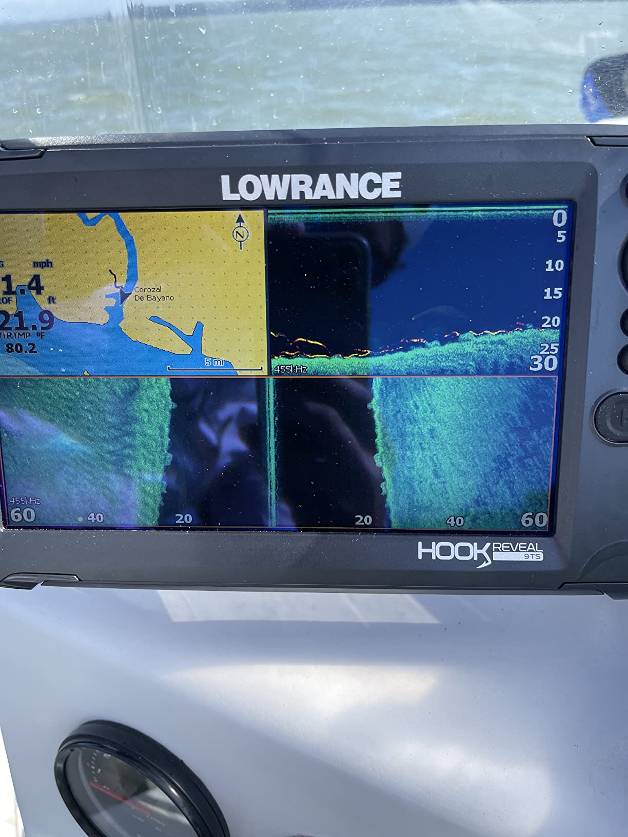 $46/mo - Finance Lowrance Hook Reveal 9 Fish Finder 9 Inch Screen with ...