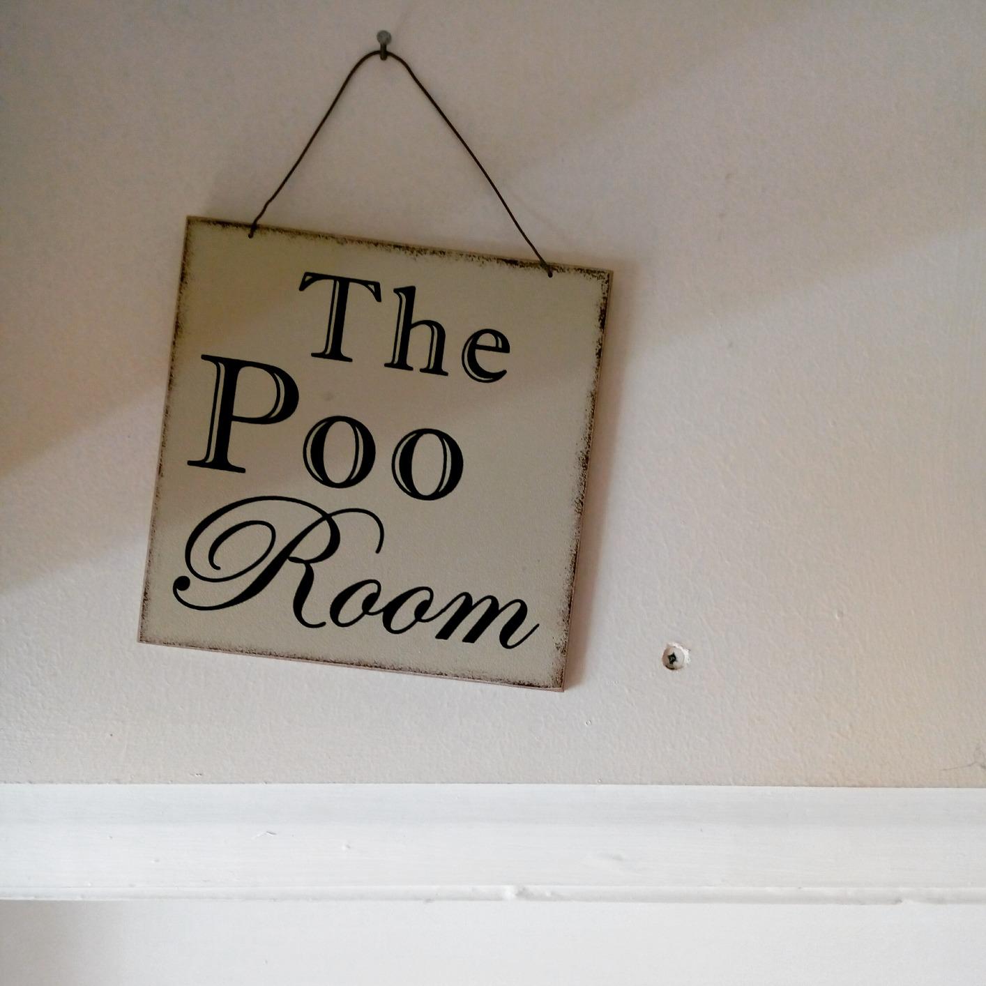 The Poo Room Vintage Sign : Amazon.co.uk: Home & Kitchen
