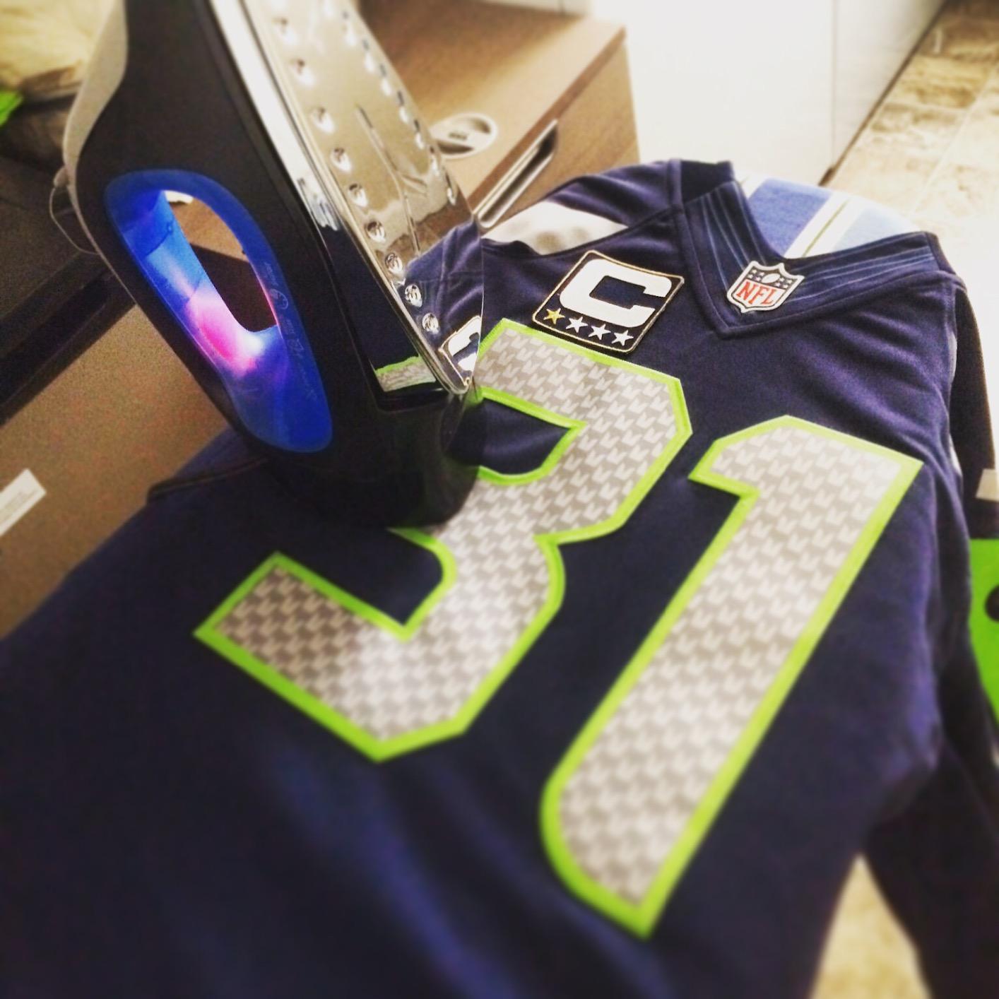 Amazon.com: Navy Blue Captain C Patch (1 Gold Star) Iron On for Jersey ...