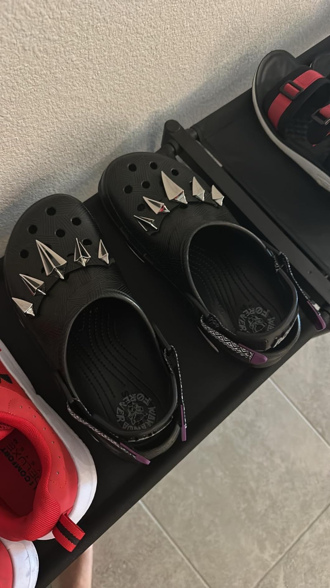 Amazon.com | Crocs Unisex-Adult Classic All-Terrain Black Panther Clog ...
