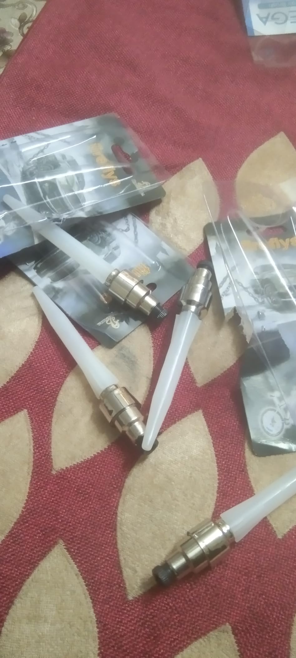 Techista- Cycle Valve Light- (1 Pair) Wheel Valve Cap - Cycle Tyre ...