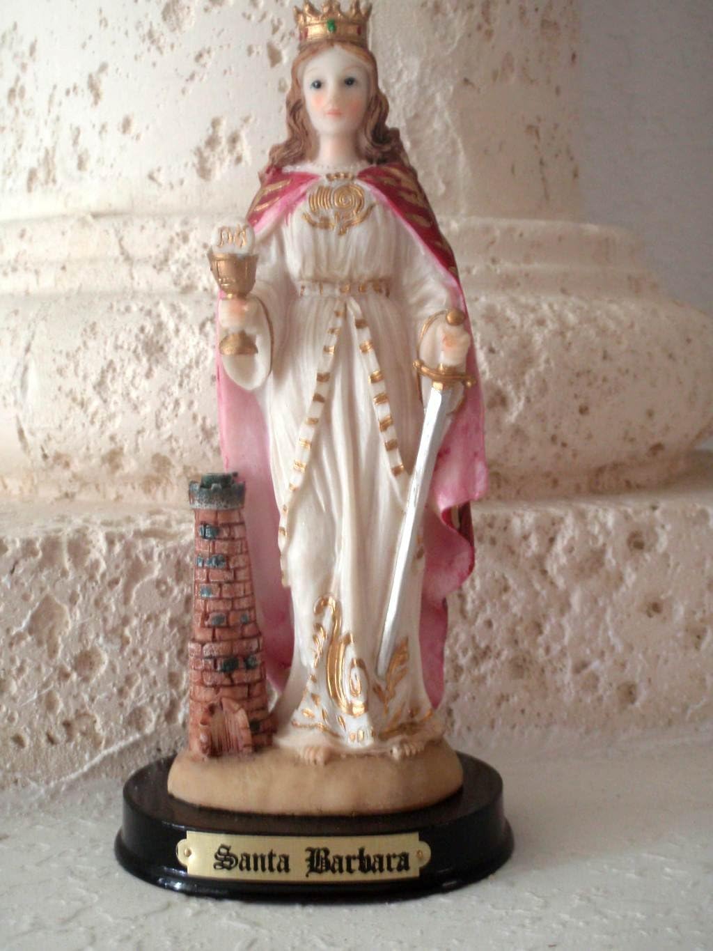 Amazon.com: Saint Barbara Statue/Santa Barbara Estatua, 8 Inches : Home ...