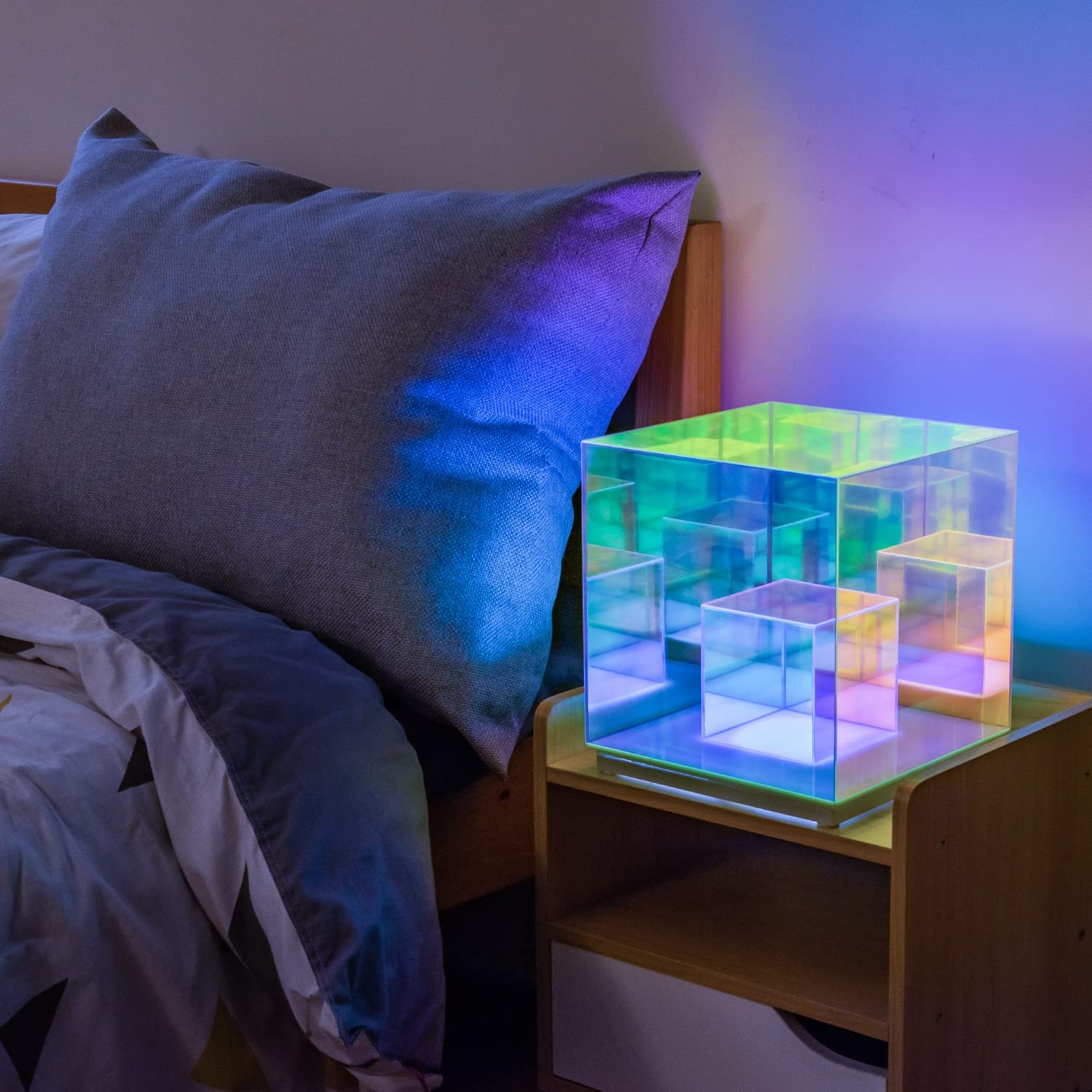 Watch 3D Cube Table Lamp on Amazon Live