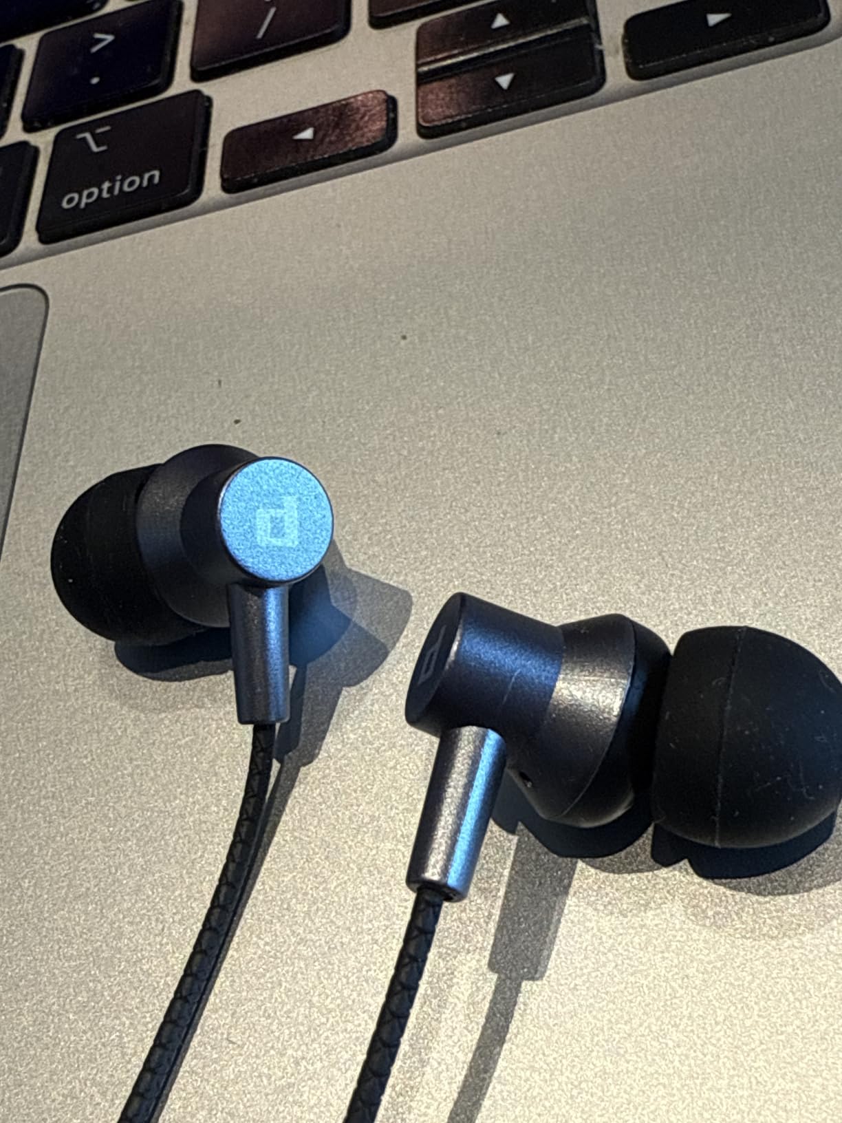 Dubstep Squad M7| X-Bass Technology| 10mm Dynamic Drivers| Mobile ...