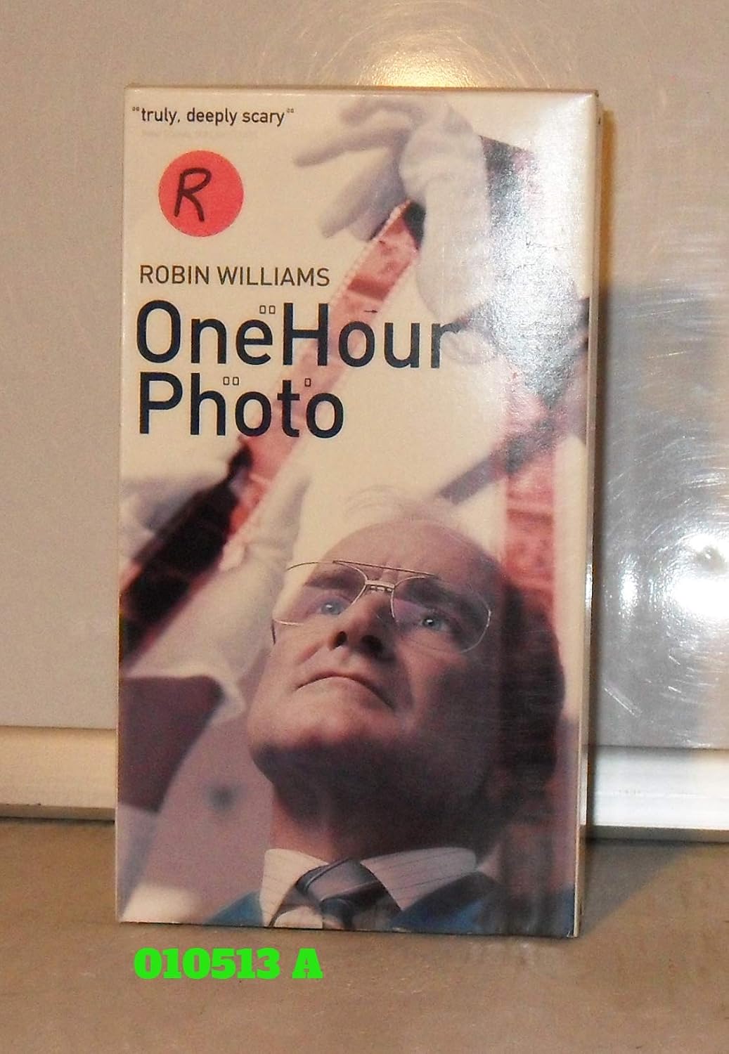 Amazon.com: One Hour Photo : Movies & TV