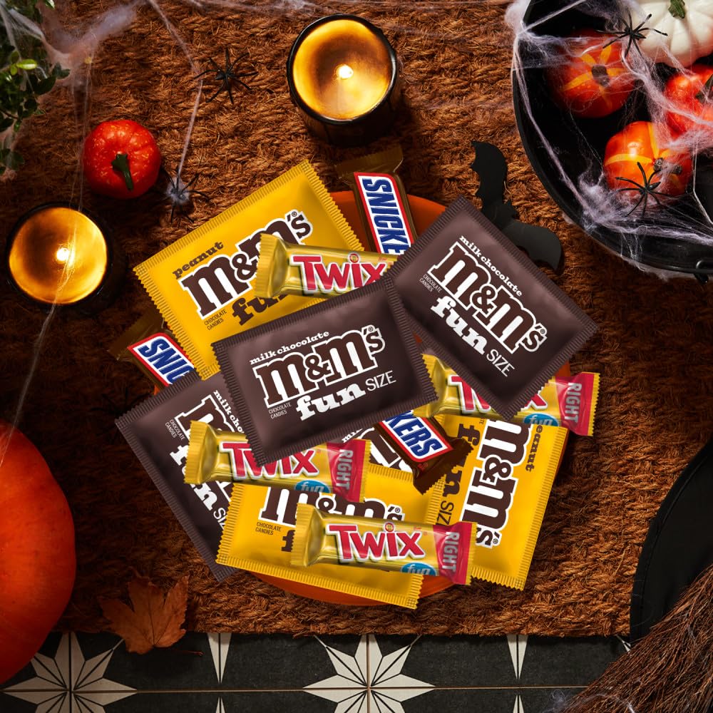 Snapklik.com : M&MS Fun Size Milk Chocolate, M&MS Fun Size Peanut ...