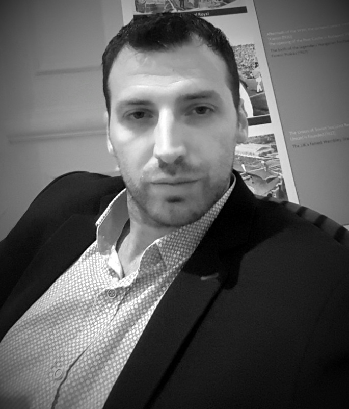 Amazon.com: Chris Bogdan: books, biography, latest update