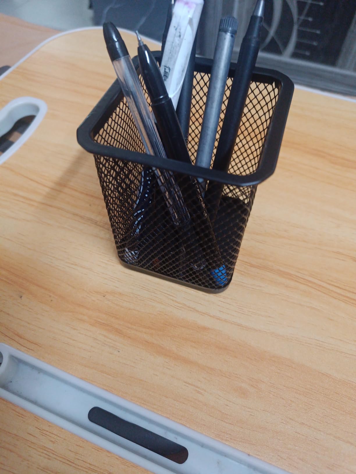 GLUN® Rectangle Shape Black Mesh Metal Desk Pen, Pencil and Other ...