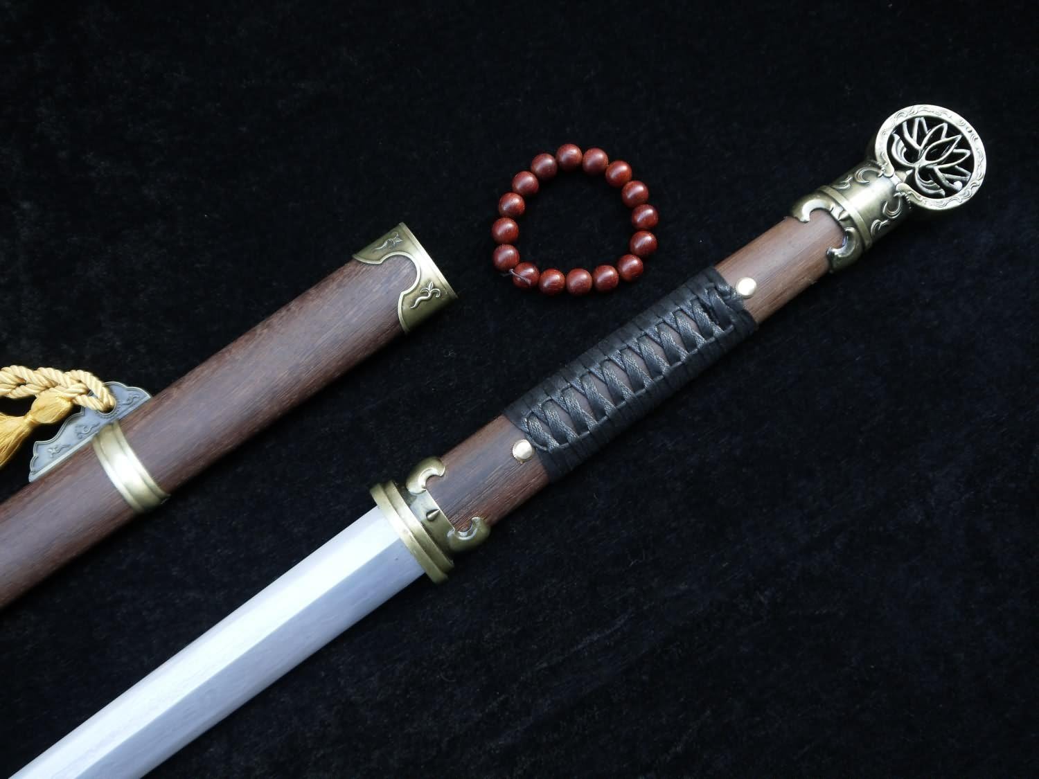 Chinese sword,Pei Dong jian(Folded steel blade,Rosewood scabbard)Full ...