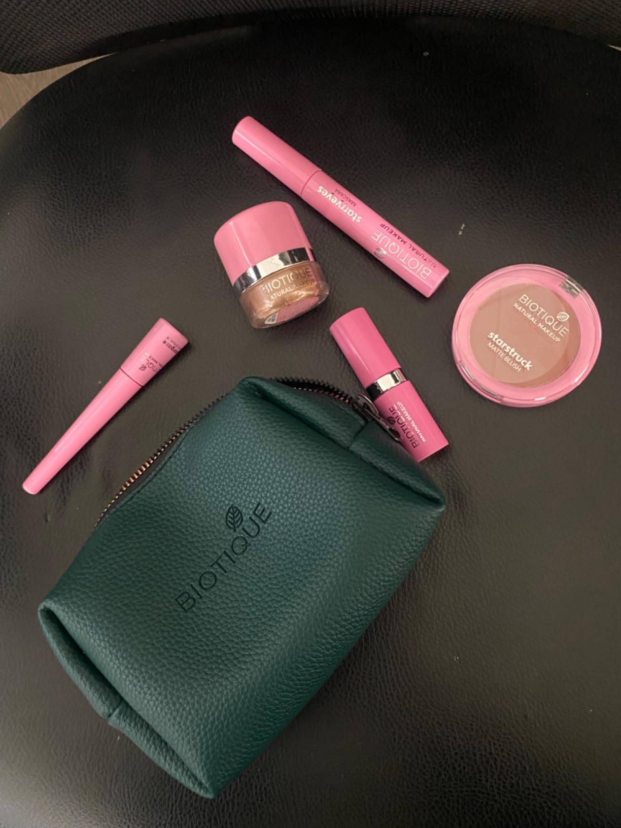 BIOTIQUE NATURAL MAKEUP BORN TO PARTY MAKEUP GIFT KIT WITH ATTRACTIVE ...