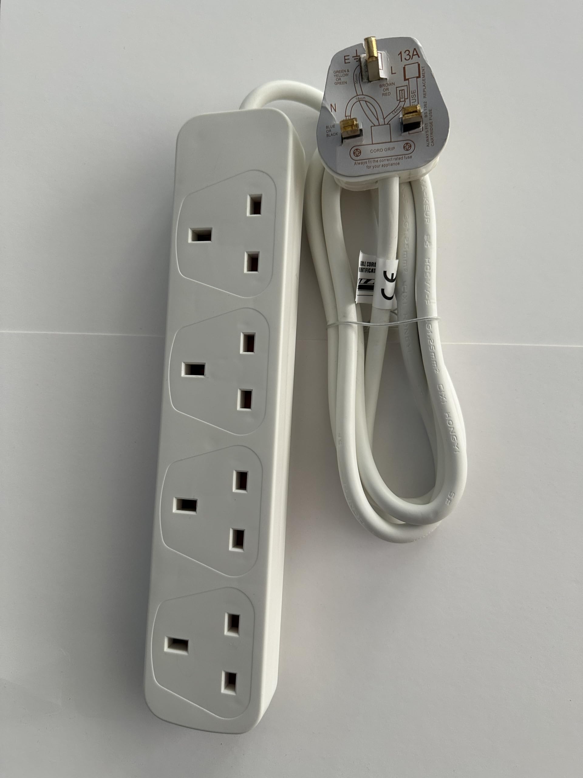 A+ Ezipper Extension Lead | Extension Lead with USB Slots | Surge ...