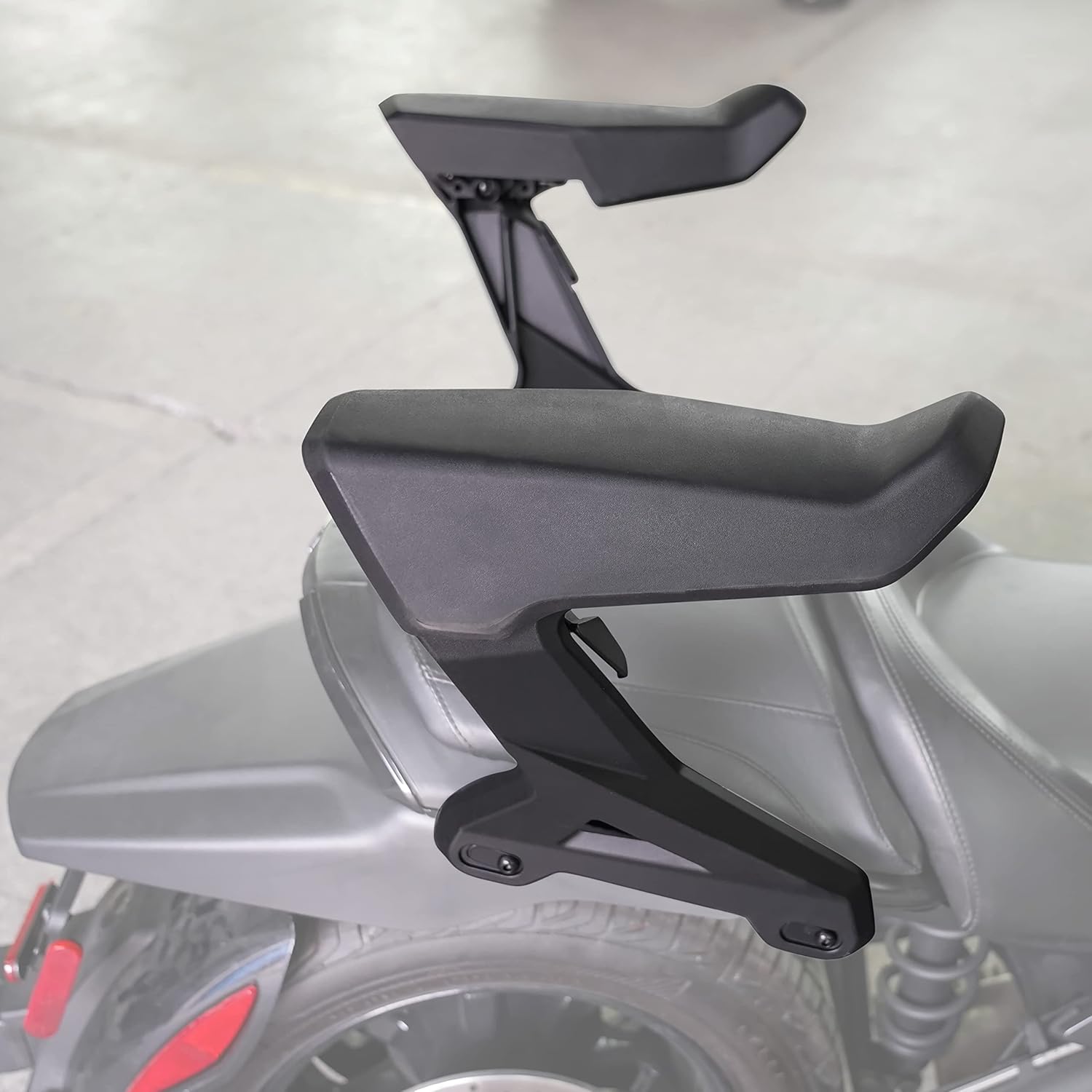 Buy SAUTVS Passenger Armrests for Can-Am Spyder F3, Rear Arm Rest Kit ...