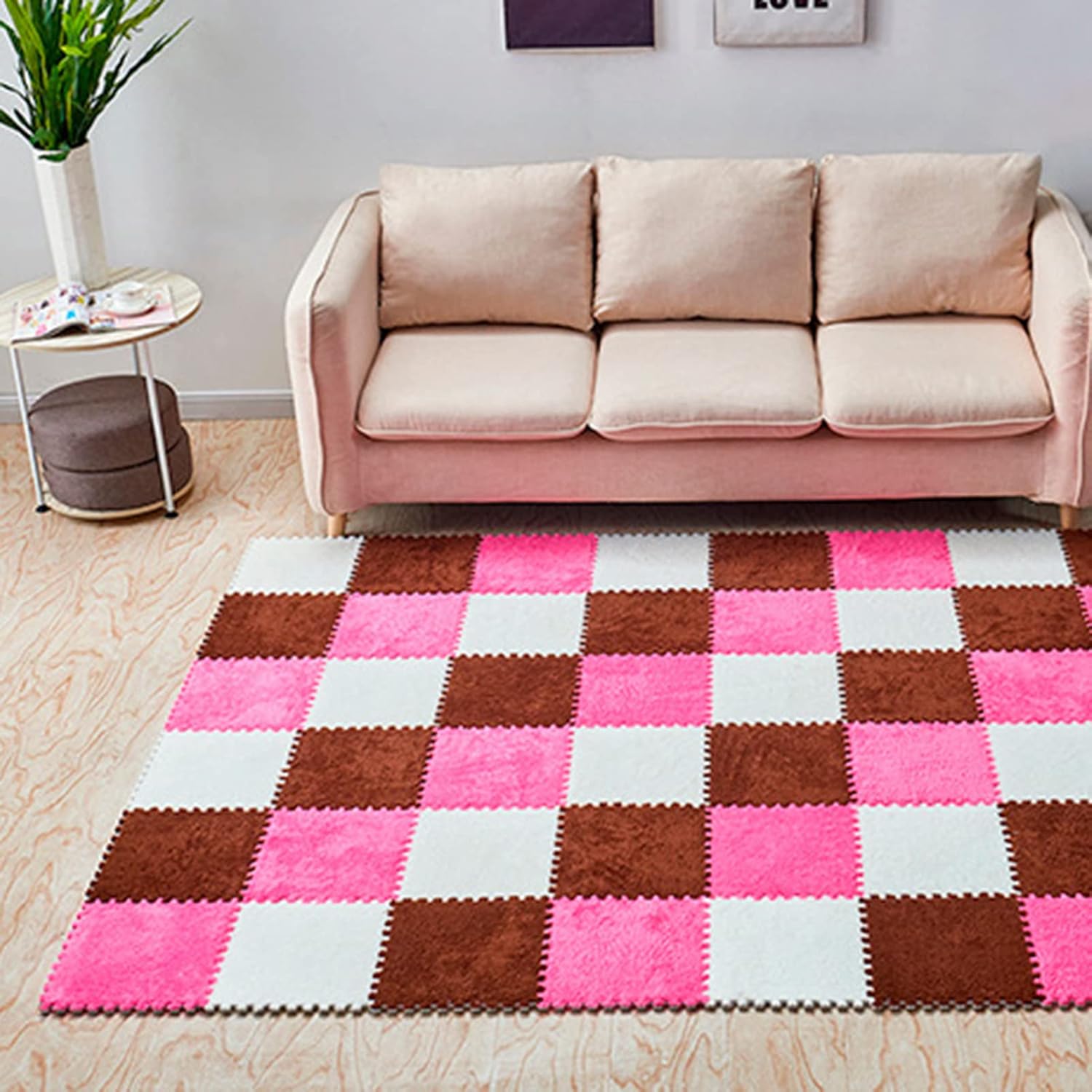 Amazon.com: 36 Pieces Plush Foam Interlocking Floor Mat - Fluffy Square ...