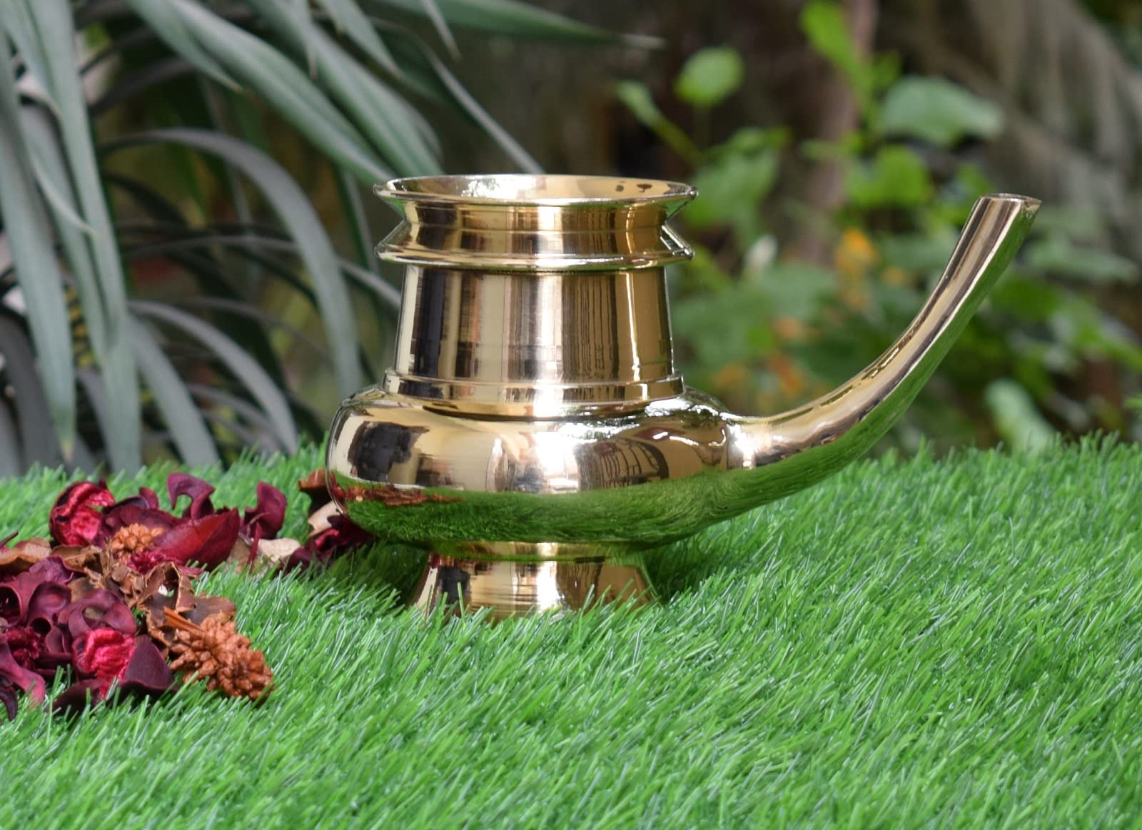 Buy Decoline IndiaBrass Traditional Kerala Pooja Kindi (6") for Home ...