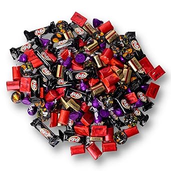 Amazon.com: Dark Chocolate Candy Variety - 2 lbs - Hershey Kisses Dark ...