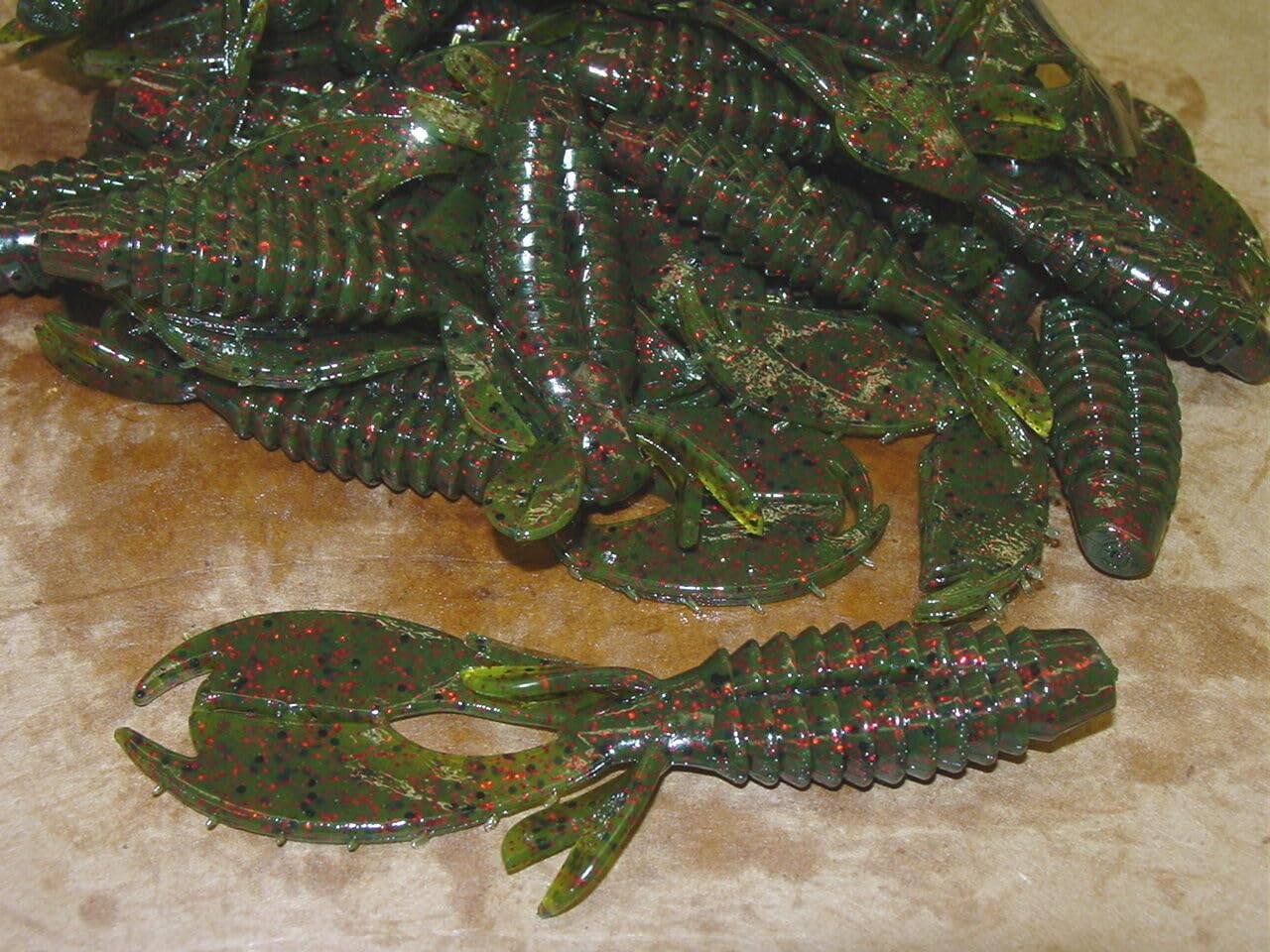 Amazon.com : 3" Yo Mama Watermelon Red Bulk Bass Plastics Creature Bait ...