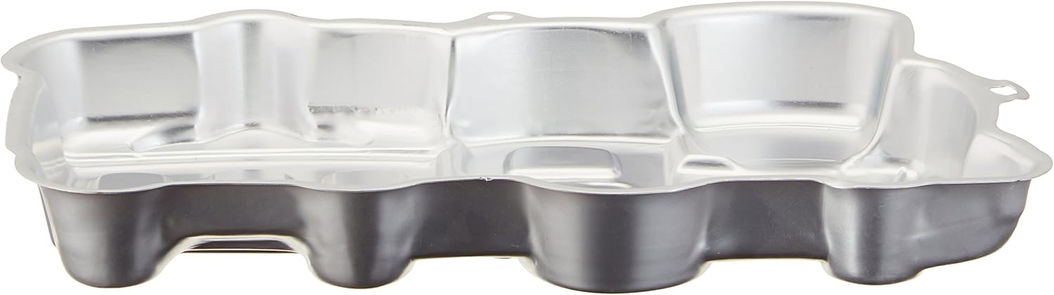 Amazon.com: Novelty Cake Pan-Train 14x7.25x2: Novelty Cake Pans: Home ...