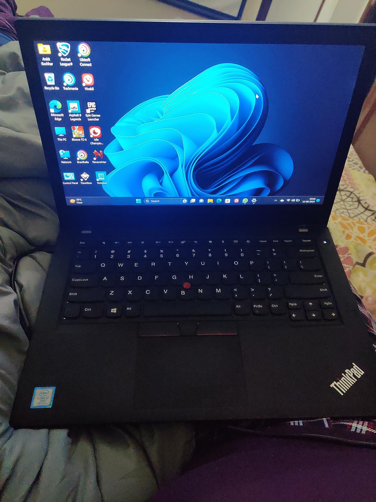 (Refurbished) Lenovo ThinkPad 8th Gen Intel Core i7 Thin & Light FHD ...