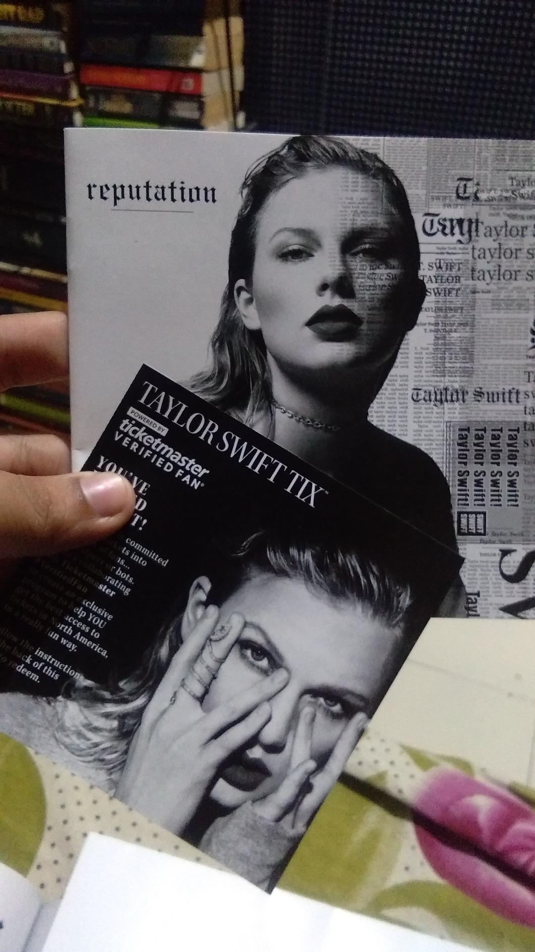 reputation deluxe - Special Edition Volume 1: Swift, Taylor: Amazon.in ...