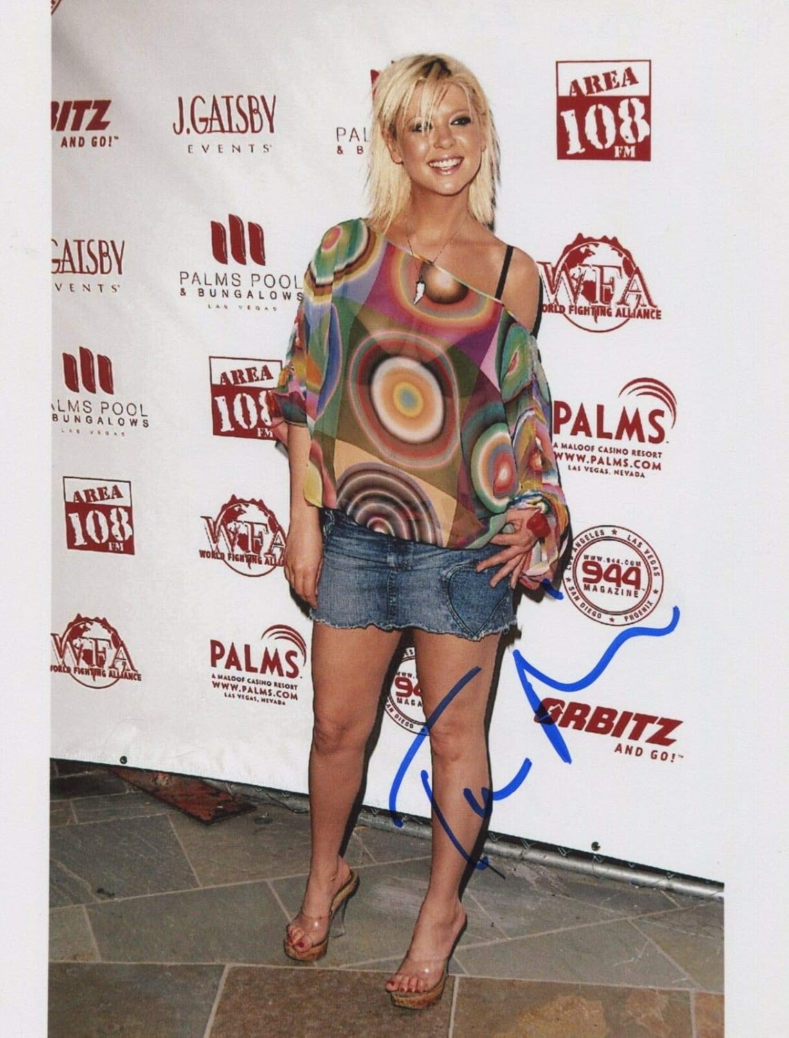 Amazon.co.jp: Tara Reid Signed Autograph Hot 8x10 Photo With COA PJ 3