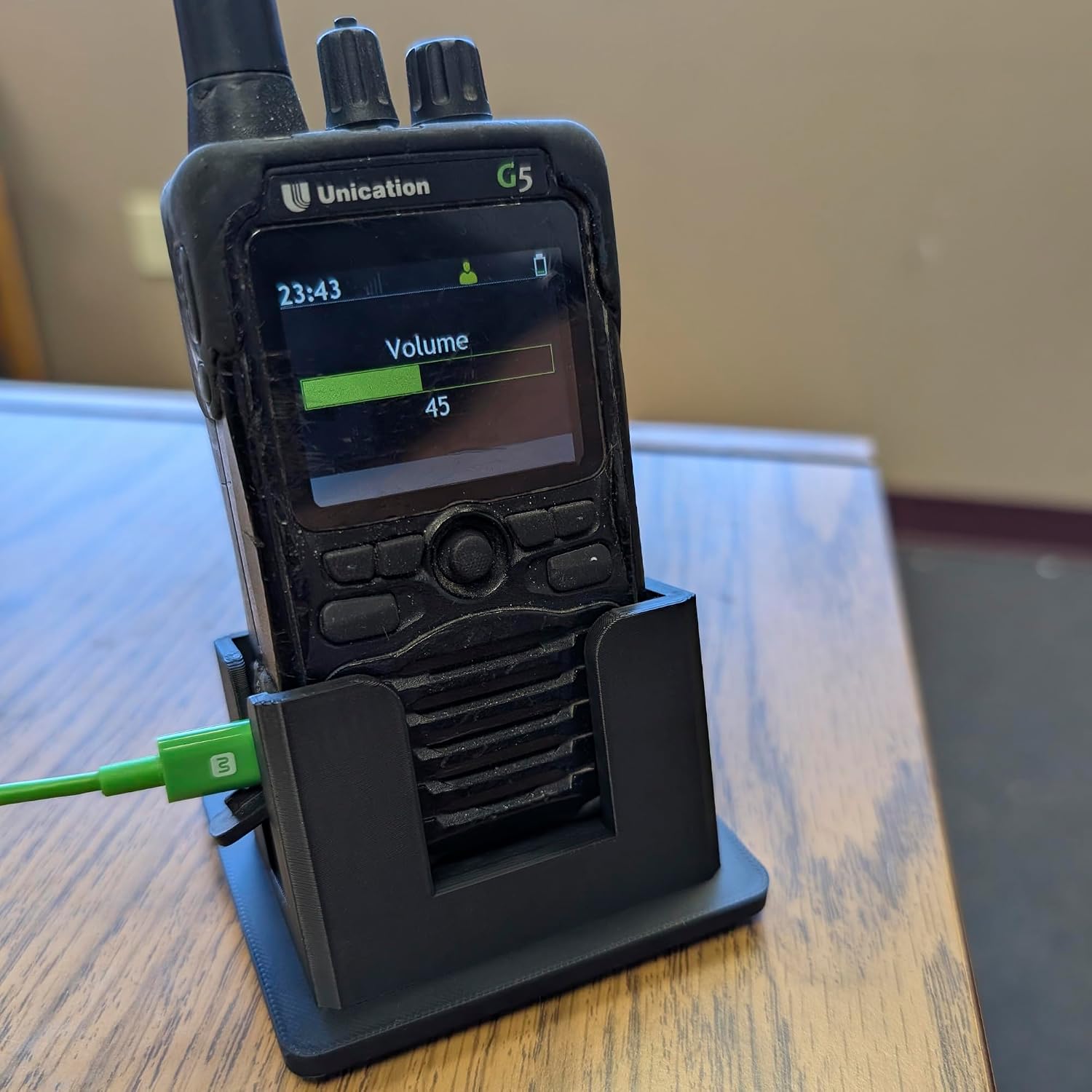 Amazon.com: DTLgear Stand for Unication G2, G3, G4, and G5 Radio pagers ...