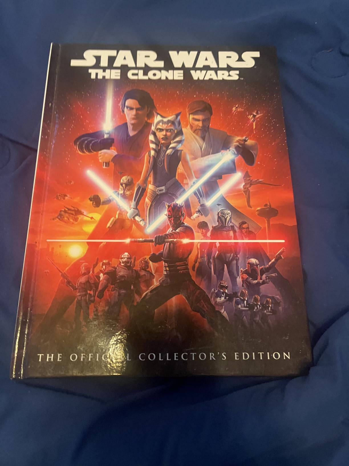 Amazon.com: Star Wars: The Clone Wars: The Official Collector's Edition ...