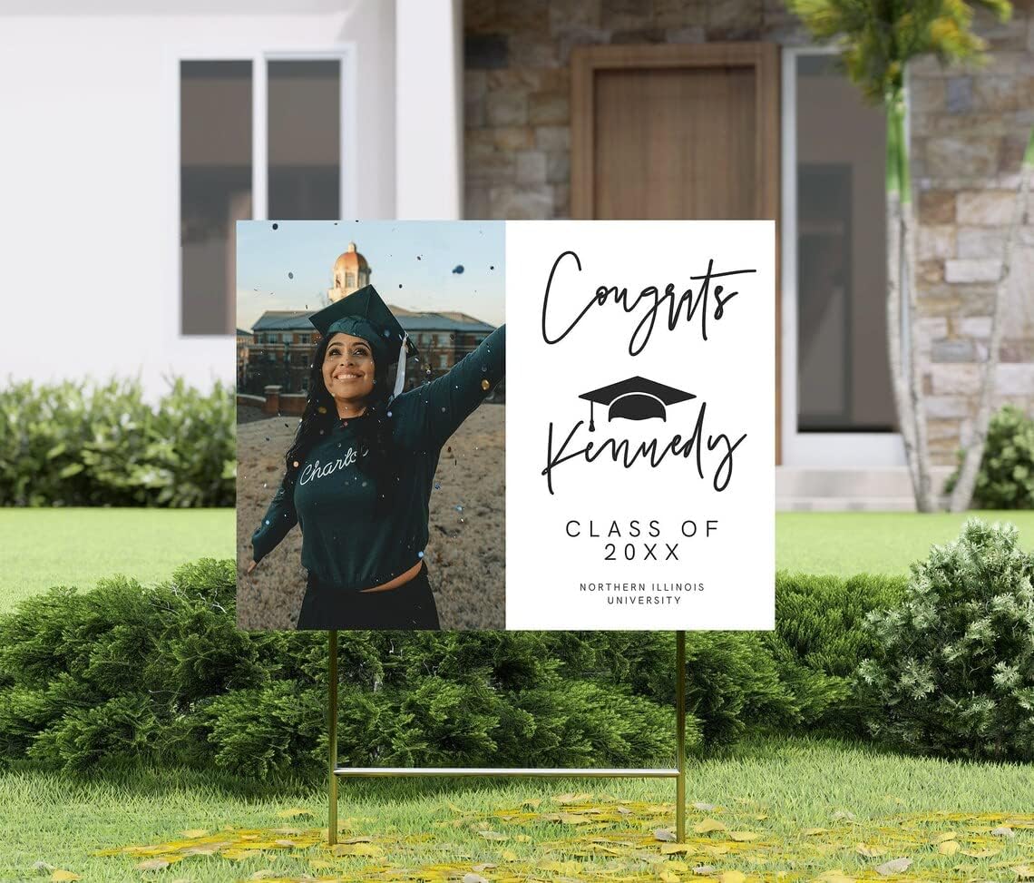 Amazon.com : DANAG Personalized Graduation Welcome Sign, Graduation ...