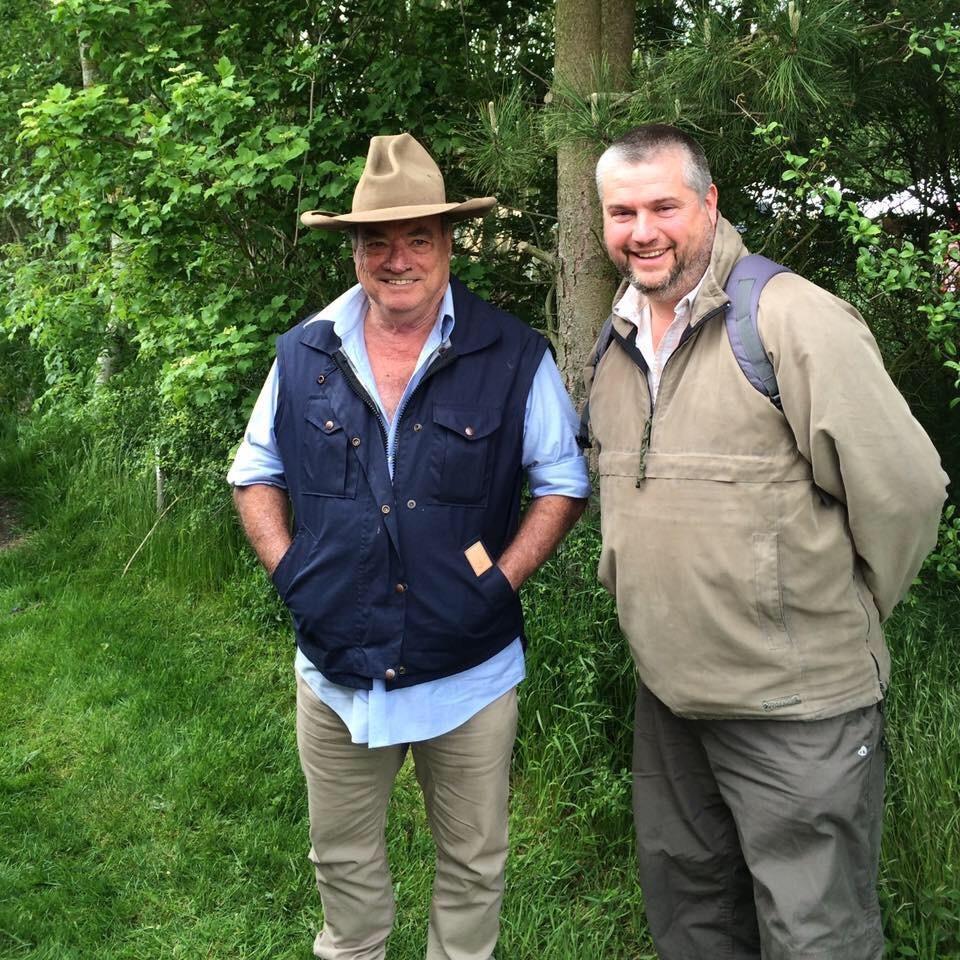 Bush Tucker Man - The Complete Collection: Amazon.co.uk: Les Hiddins ...