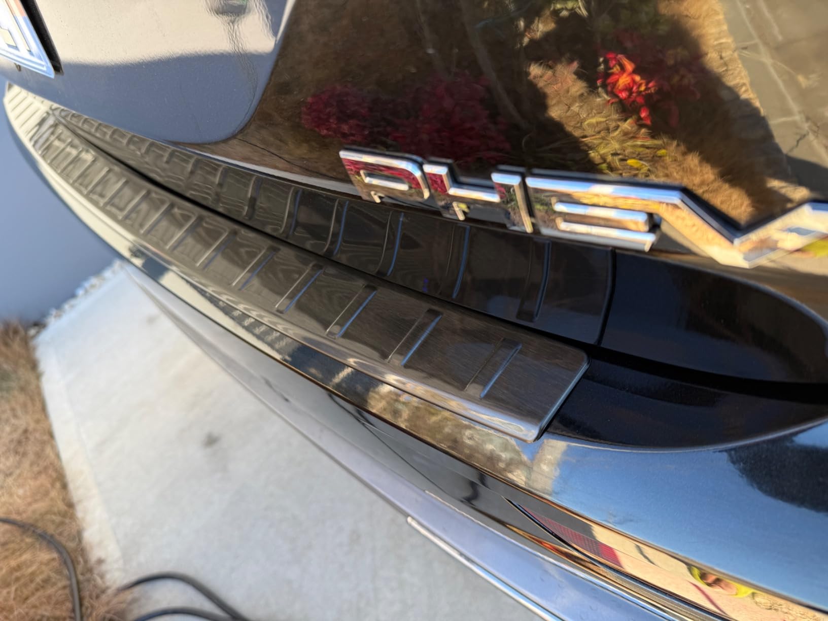 Amazon | TARCELL 新型 アウトランダー PHEV GN系に対応 ラゲッジステップガッド リアバンパープロテクター ラゲッジスカッフプレート トランクプロテクター 車種専用設計 ...