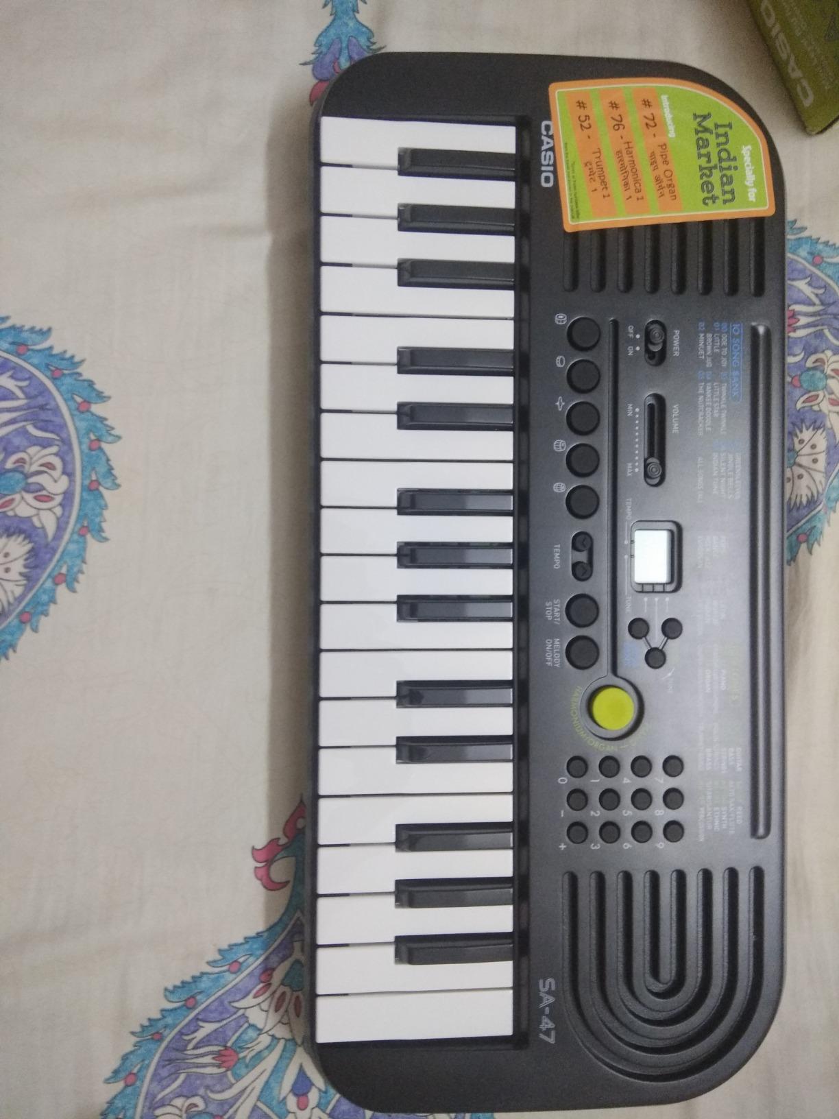 Casio SA47 Mini Portable Keyboard With Free Ninja Hattori Stationery ...