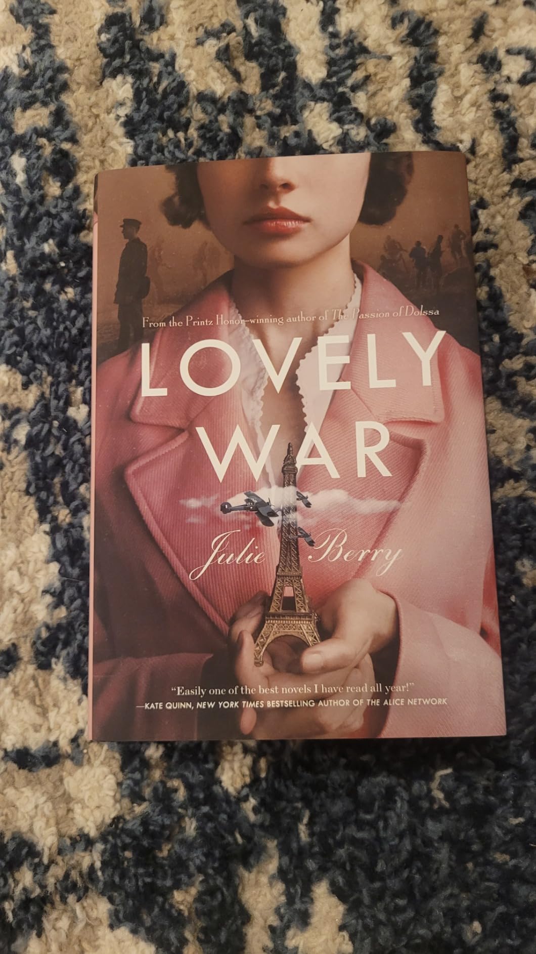 Amazon.com: Lovely War: 9780147512970: Berry, Julie: Books