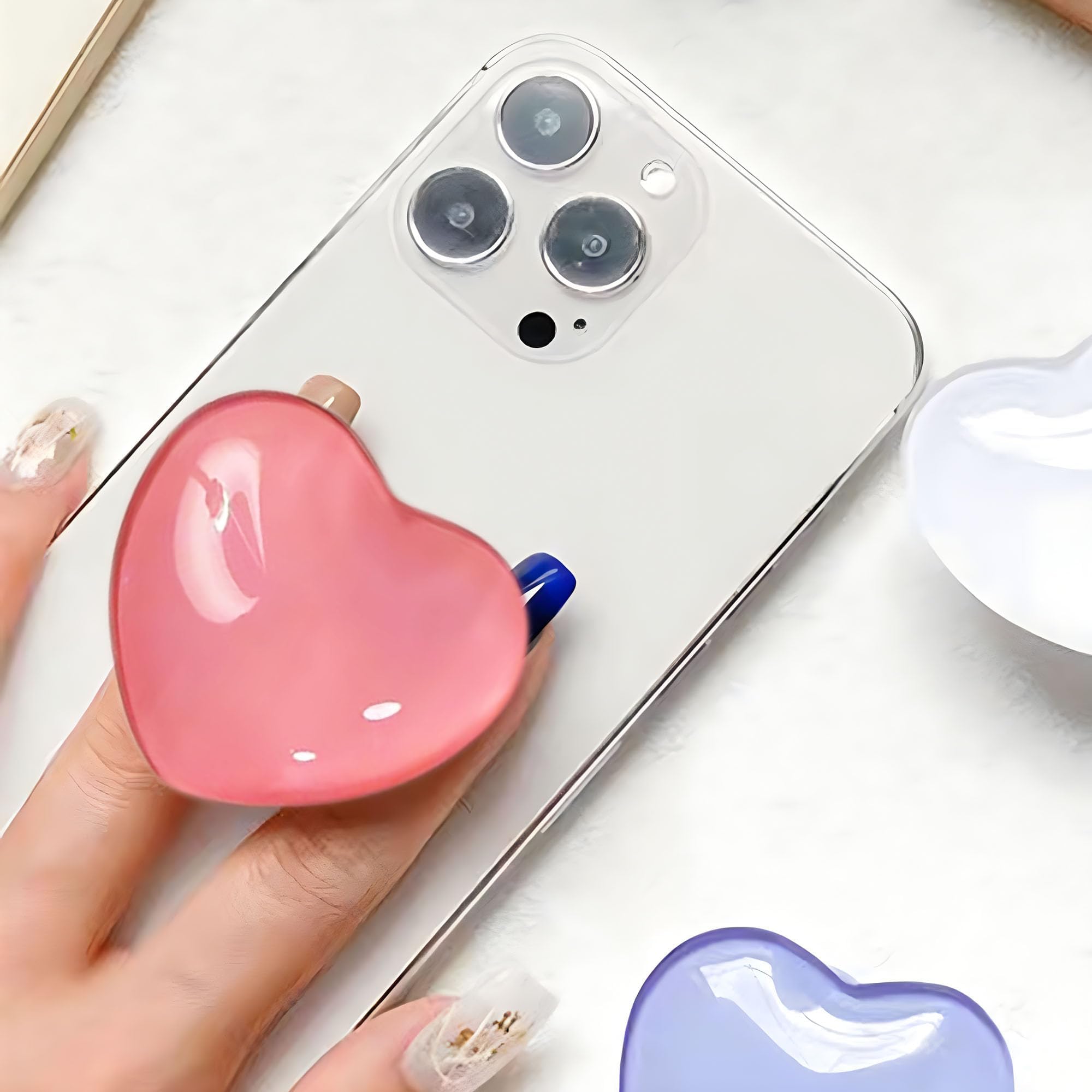Amazon.com: Cute Heart-Shaped Expanding Phone Grip - 3D Deep Pink ...