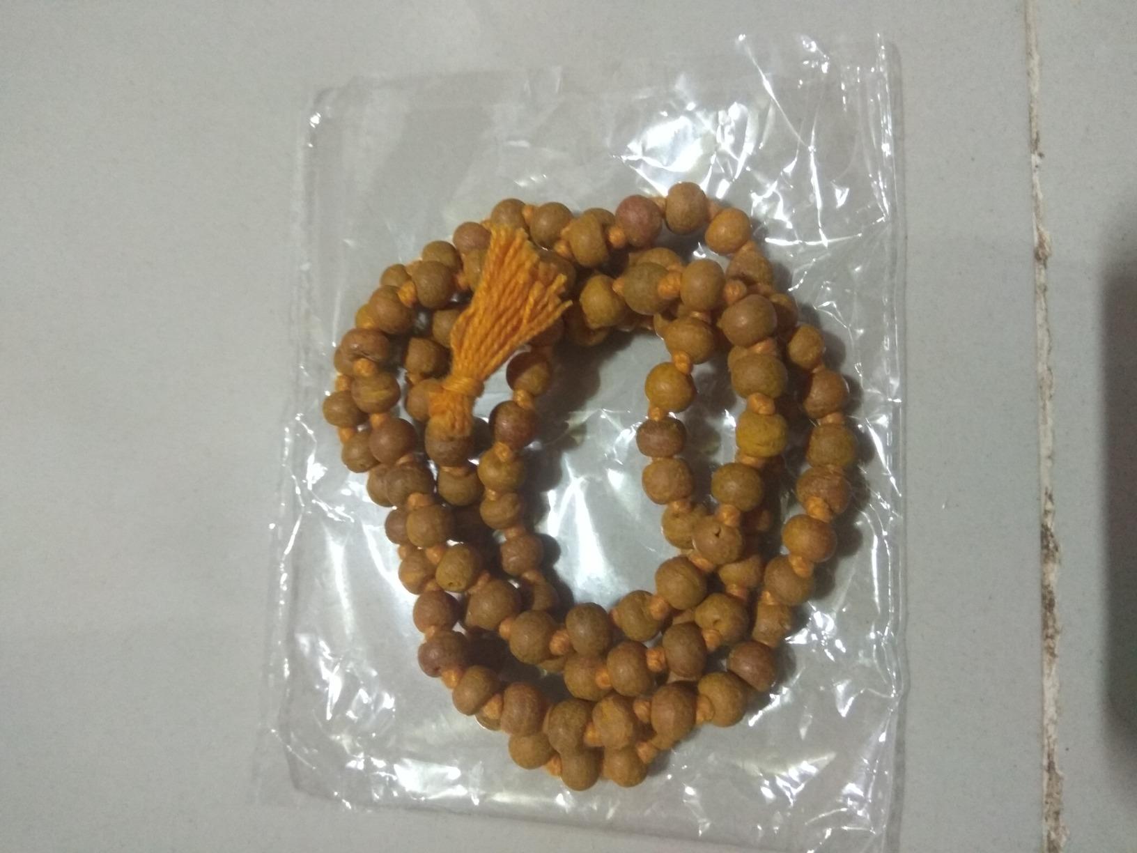 Jai Maa Ganga Rudraksh Natural Haldi Mala 108+1 Beads, Rosary Turmeric ...