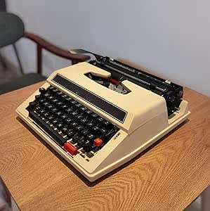 Old Fashioned Manual Typewriter - Portable Word Processing Machine for ...