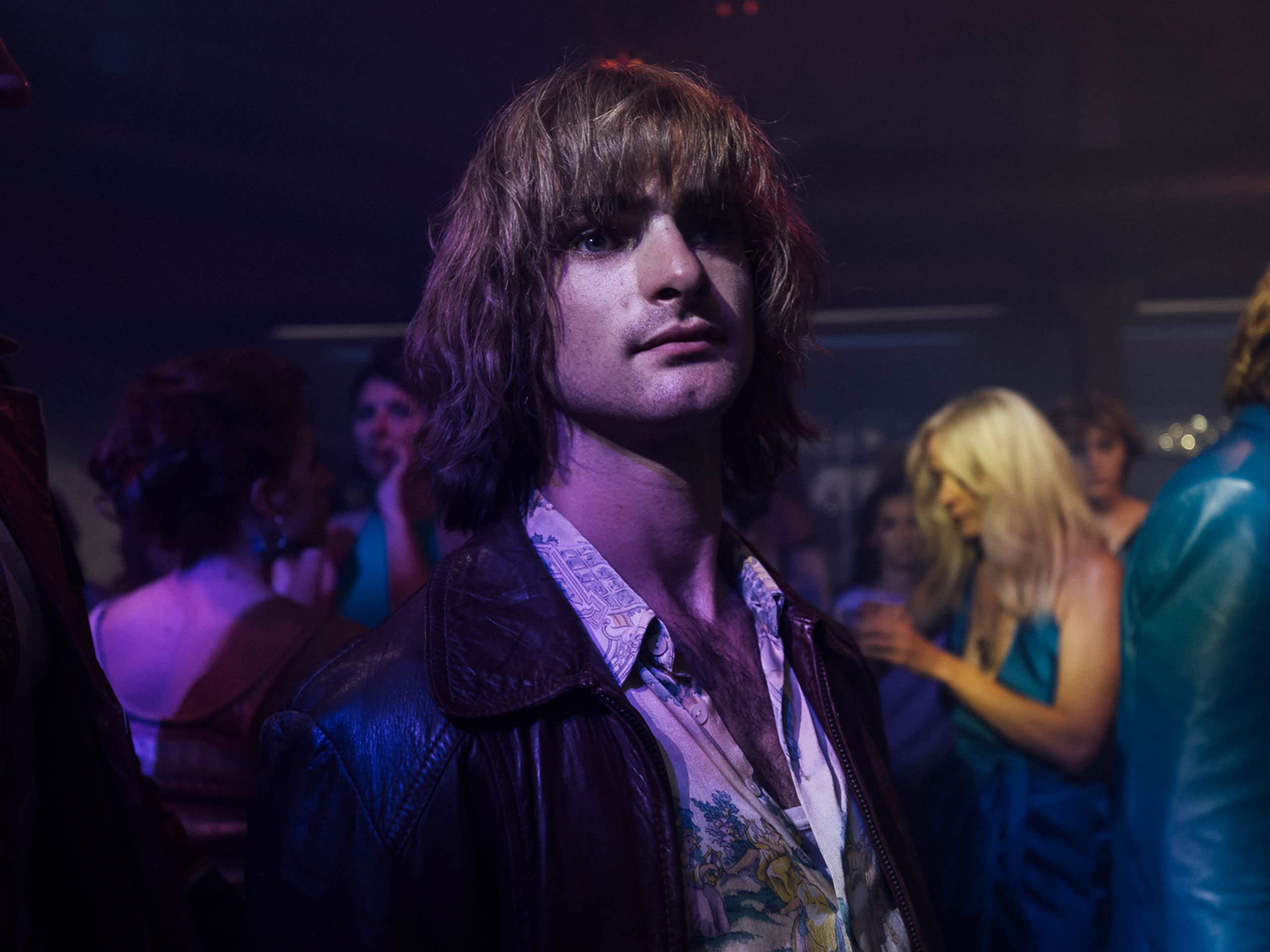 Amazon.co.jp: Luden - Season 1 : Aaron Hilmer, Jeanette Hain, Henning ...