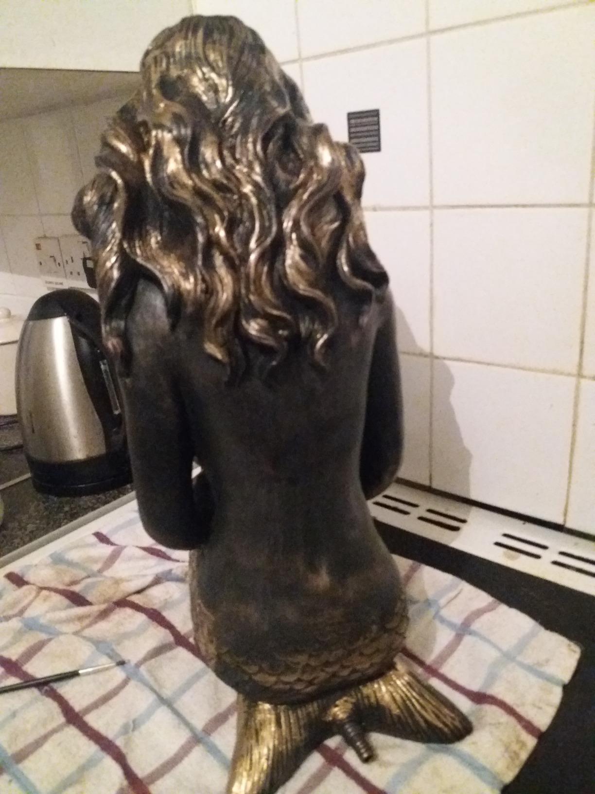 Bradshaws Michelle Mermaid Water Feature : Amazon.co.uk: Garden