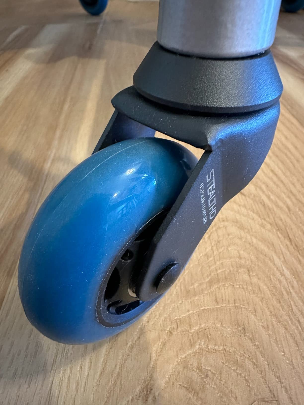 Stealtho Patented Replacement Office Chair Caster Wheels at Glenna ...