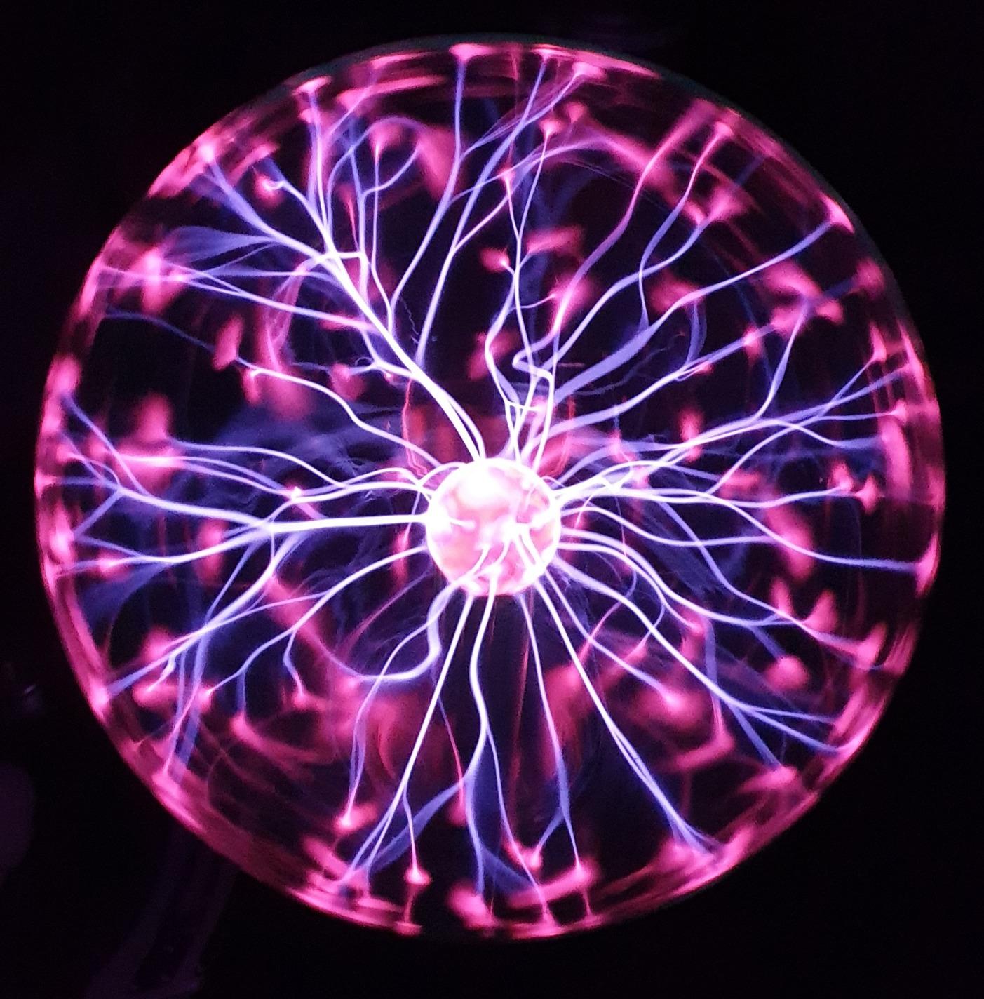The Glowhouse UK 8-inch Large Plasma Ball : Amazon.co.uk: Lighting
