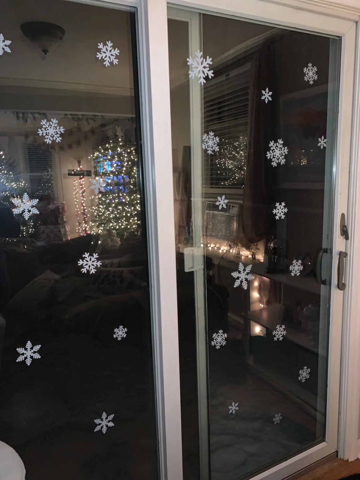 Amazon.com: Christmas Window Sticker Static Snow Flakes Clings ...