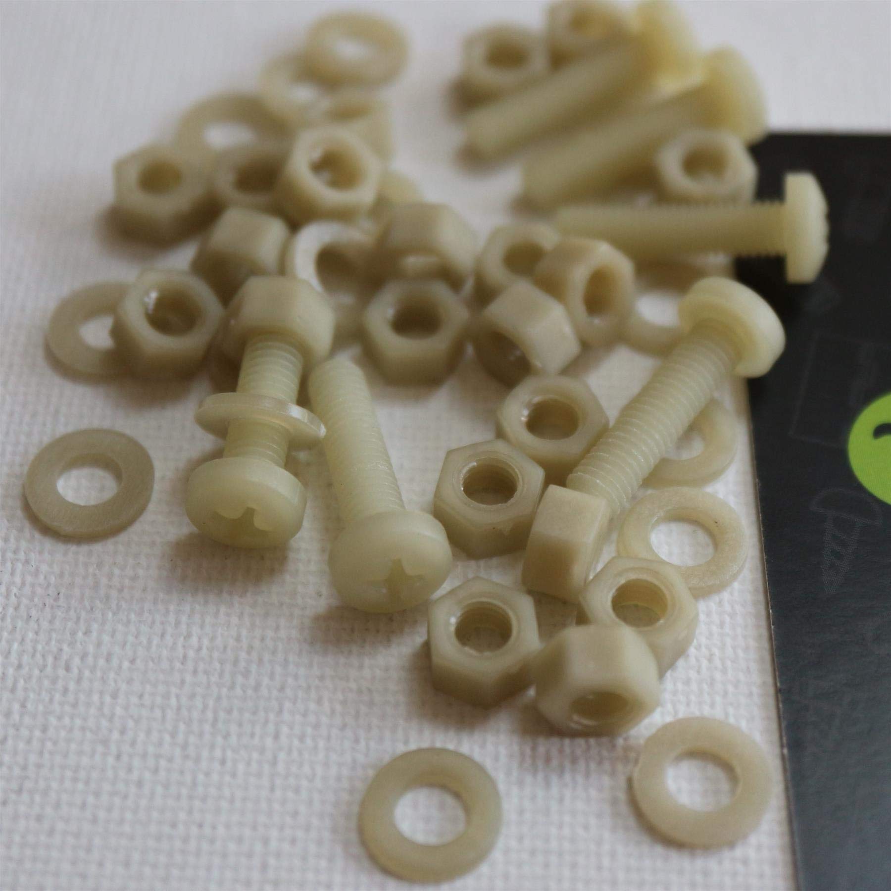 50 x Glass Filled Reinforced Super Nylon Pan Head, Crosshead Machine ...