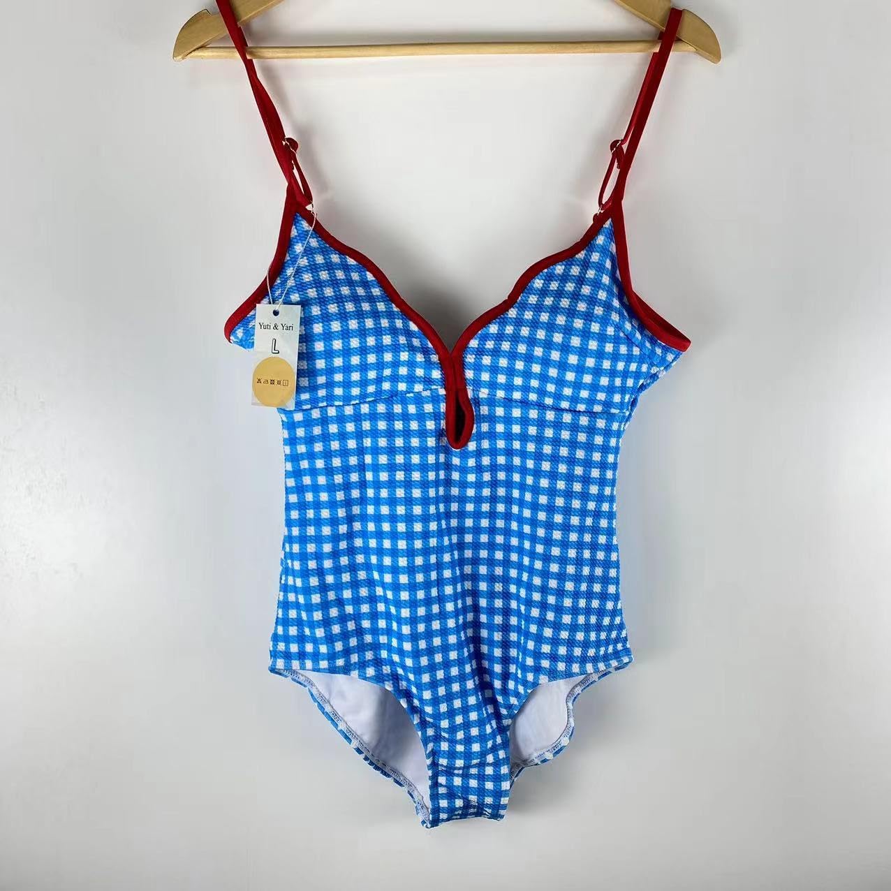 Amazon.com: Yuti & Yari Swimwear, Women Swimsuit Swimwear V Neck Low ...