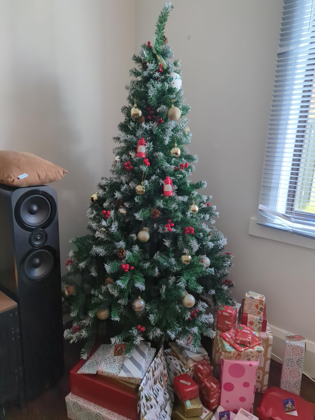 Artificial Christmas Tree, 6ft/180cm Snow Spray Christmas Trees with ...