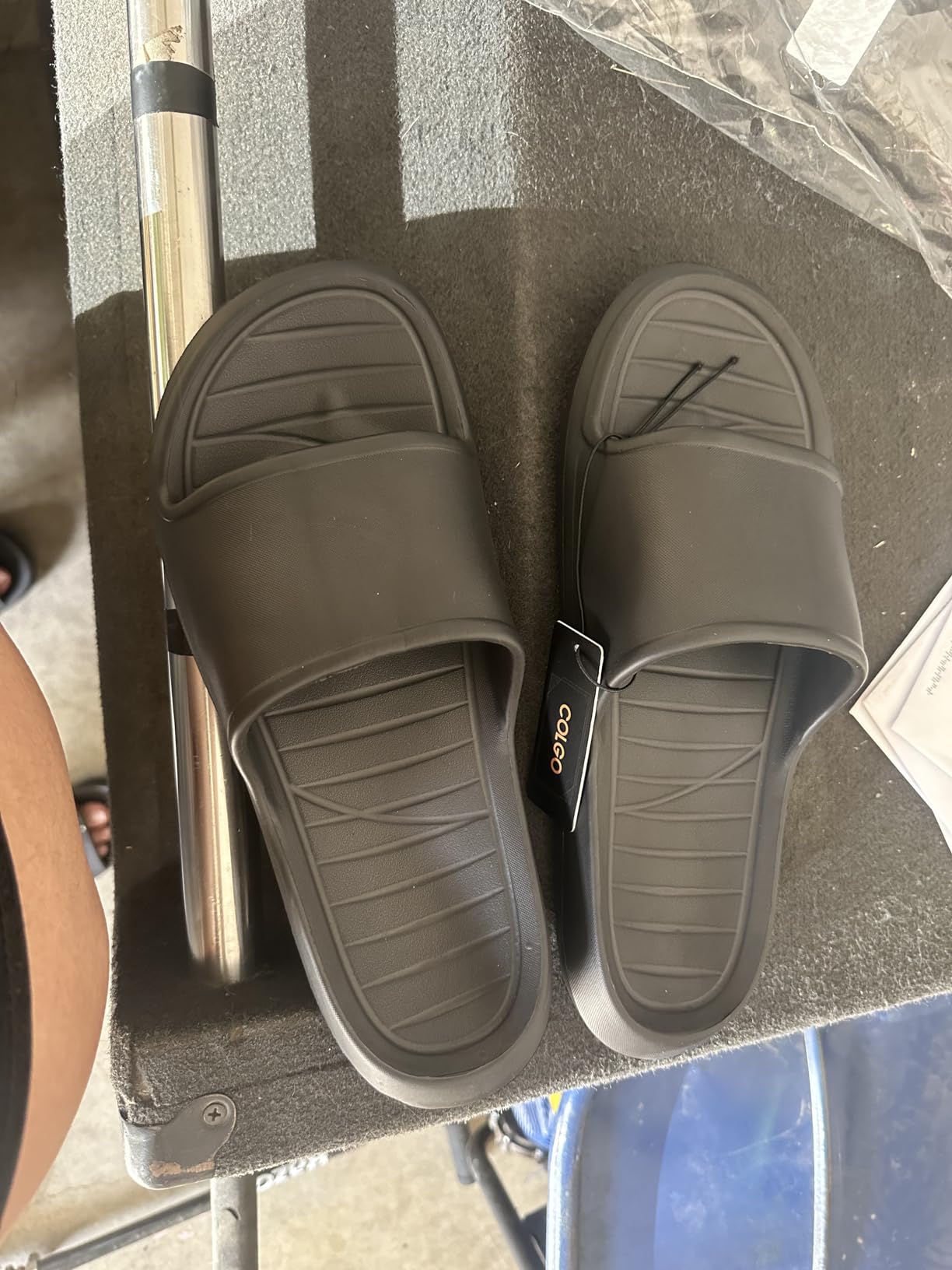 Amazon.com | Colgo Mens Shower Shoes Slippers Quick Drying Bathroom ...